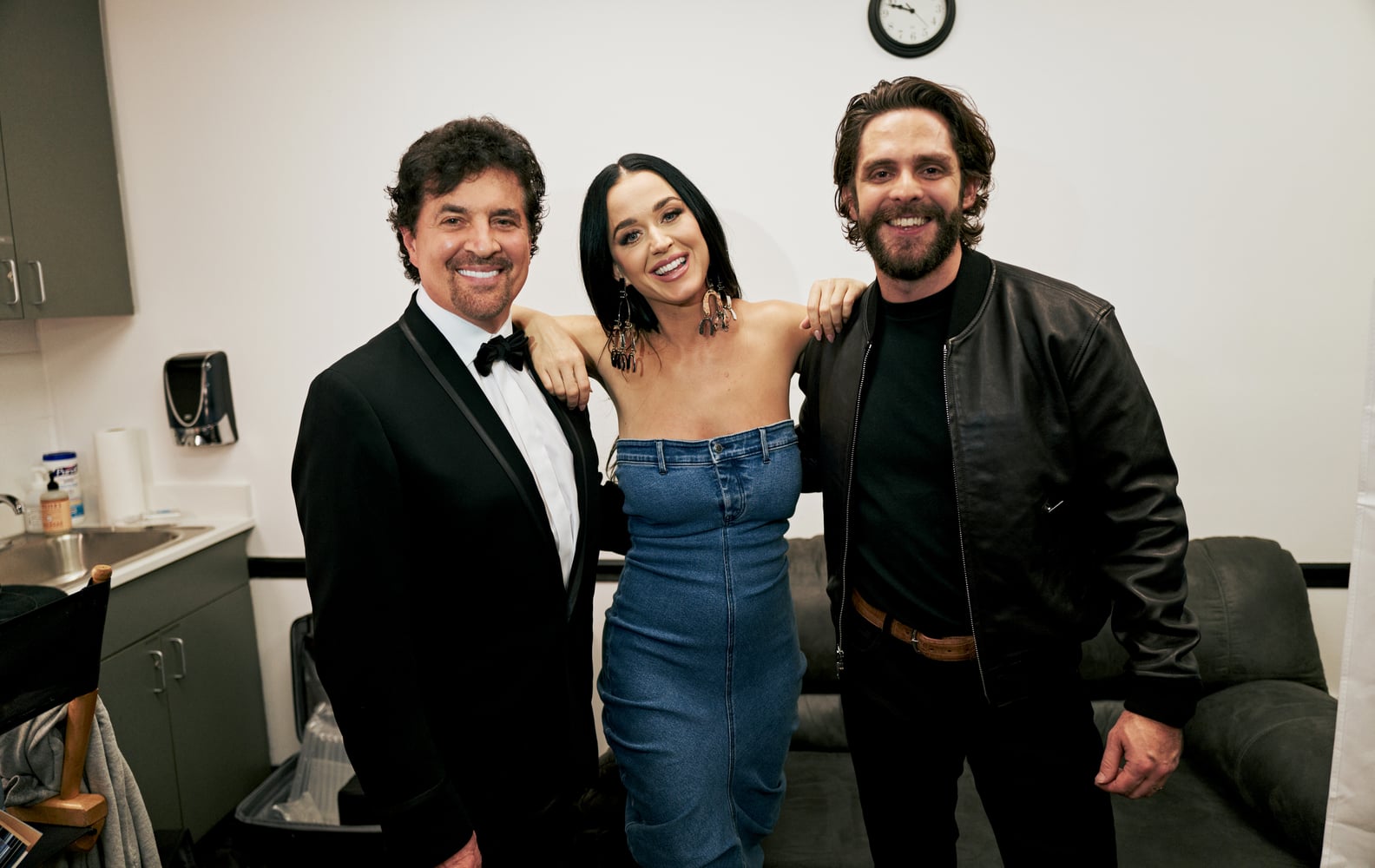 Katy Perry's 3 Denim Looks For the CMAs | Photos | PS Fashion