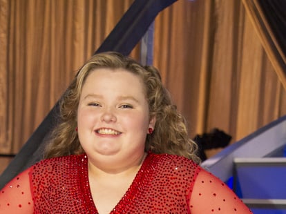 Alana "Honey Boo Boo" Thompson Graduates High School | POPSUGAR Celebrity