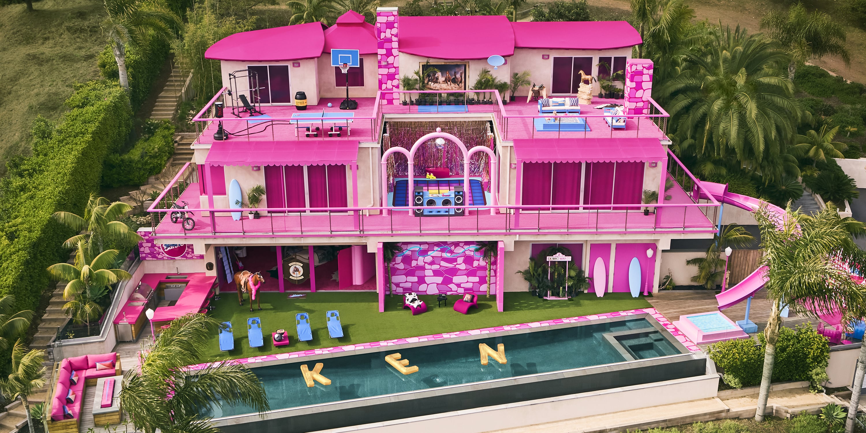 How to Book a Stay at Barbie's Real-Life Malibu Dreamhouse | PS ...