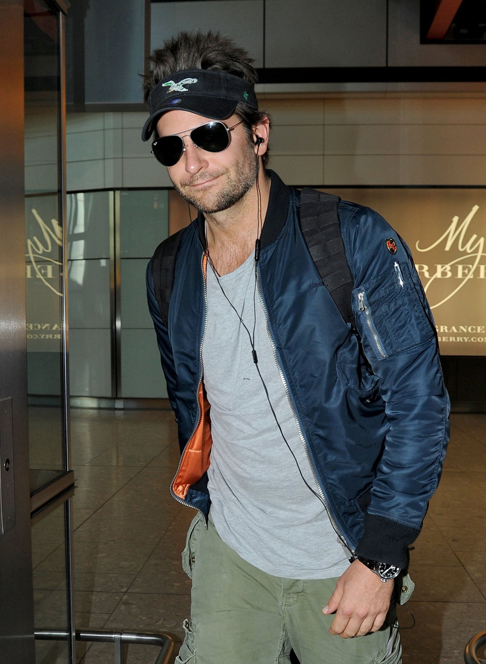 Bradley Cooper Wearing a Visor | Pictures | PS Celebrity