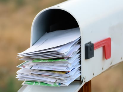 Heartwarming Thread About a Young Girl and Her USPS Pen Pals | POPSUGAR ...