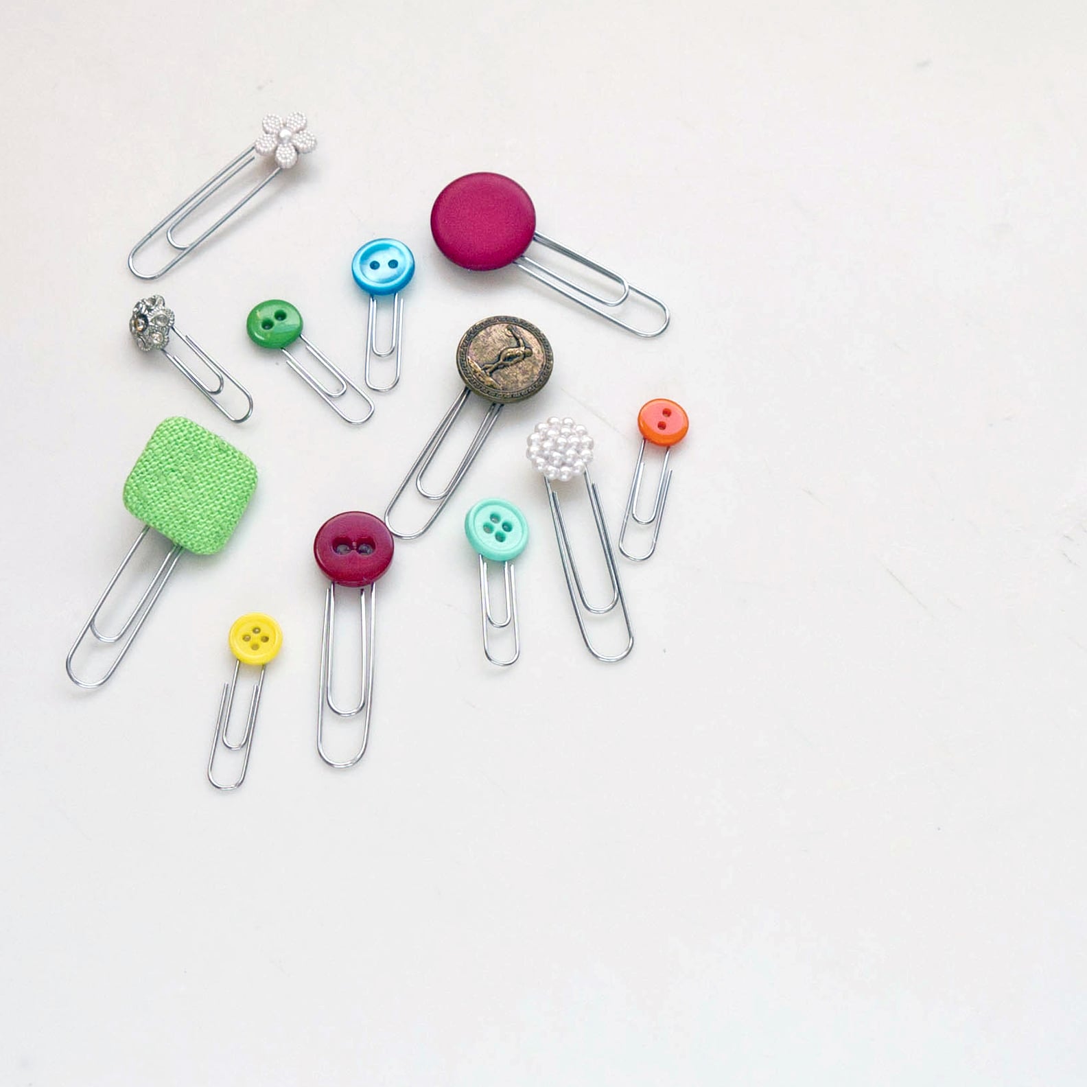 DIY Button Paper Clips | PS Smart Living