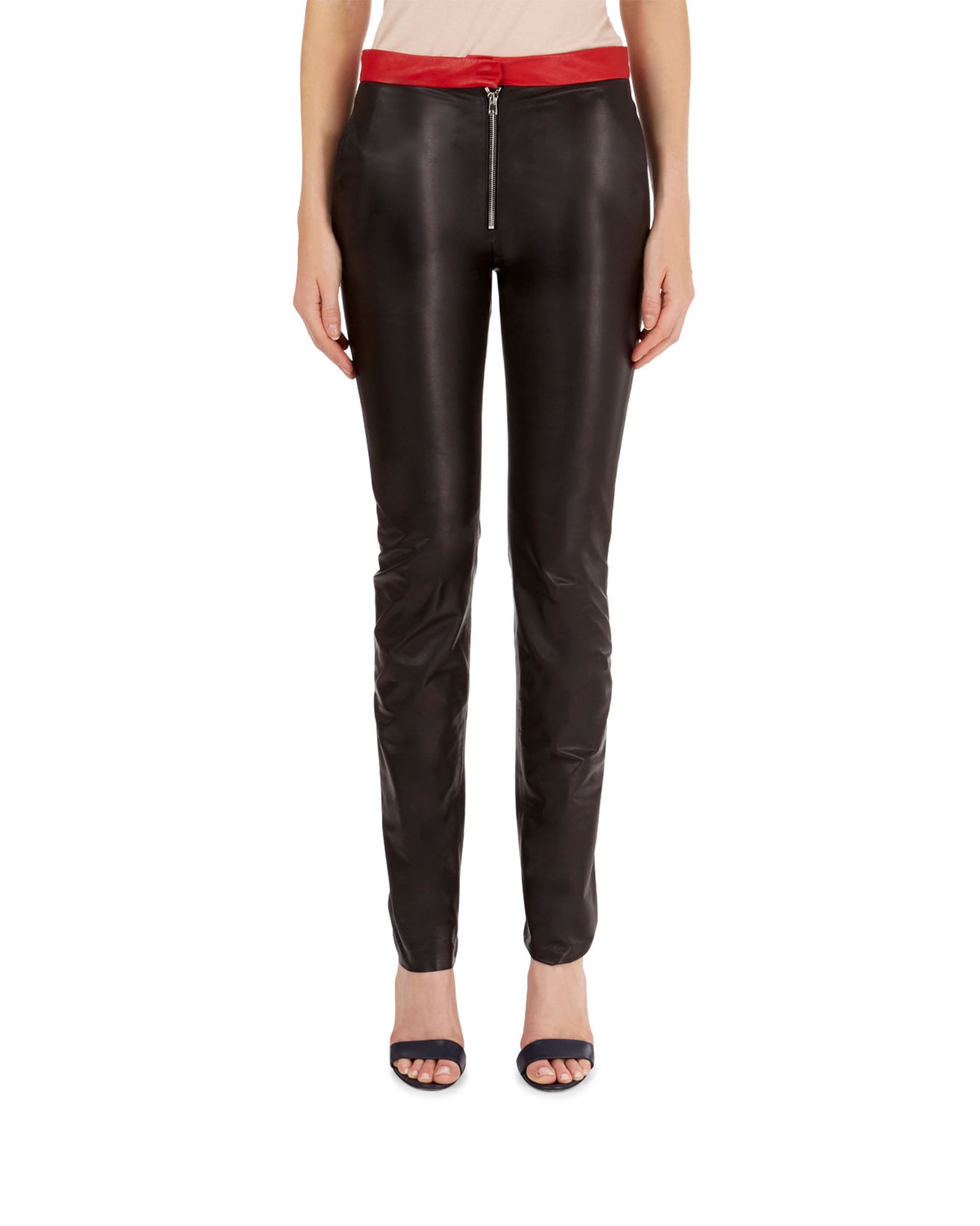 Victoria Beckham Wearing Leather Pants | PS Fashion