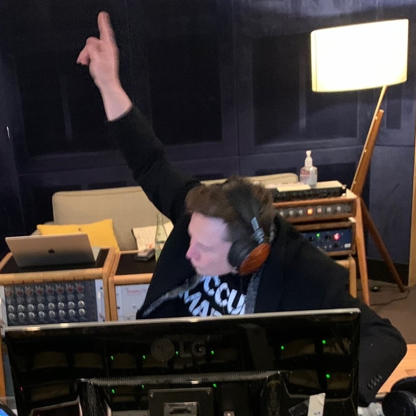 Elon Musk's New EDM Song Don't Doubt Ur Vibe | POPSUGAR Entertainment