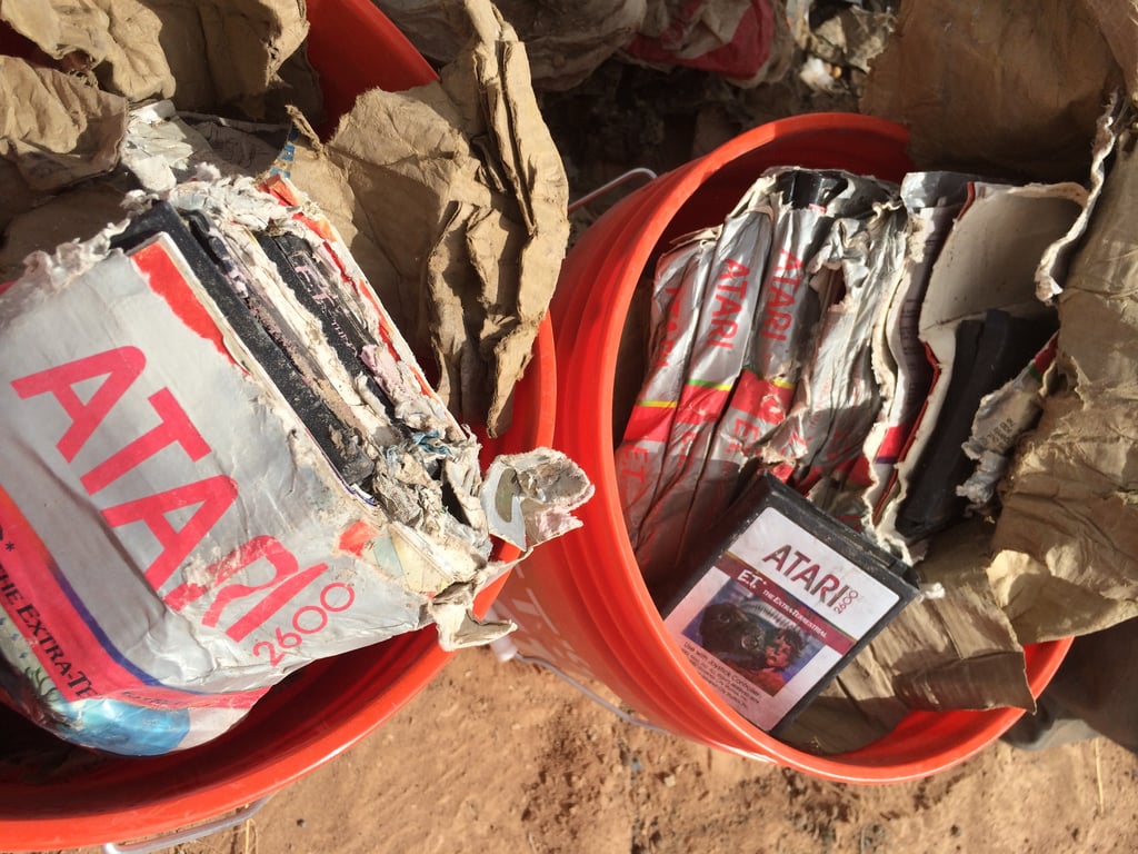 Atari E.T. Games Found in Landfill | Pictures | POPSUGAR Tech