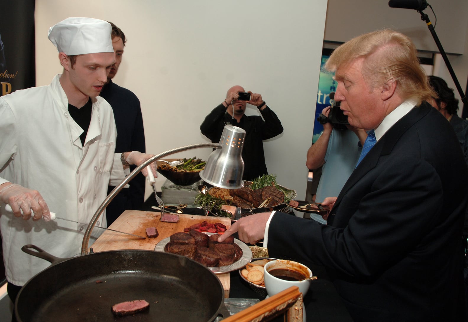Donald Trump Served Steak and Ketchup in Saudi Arabia | PS Food