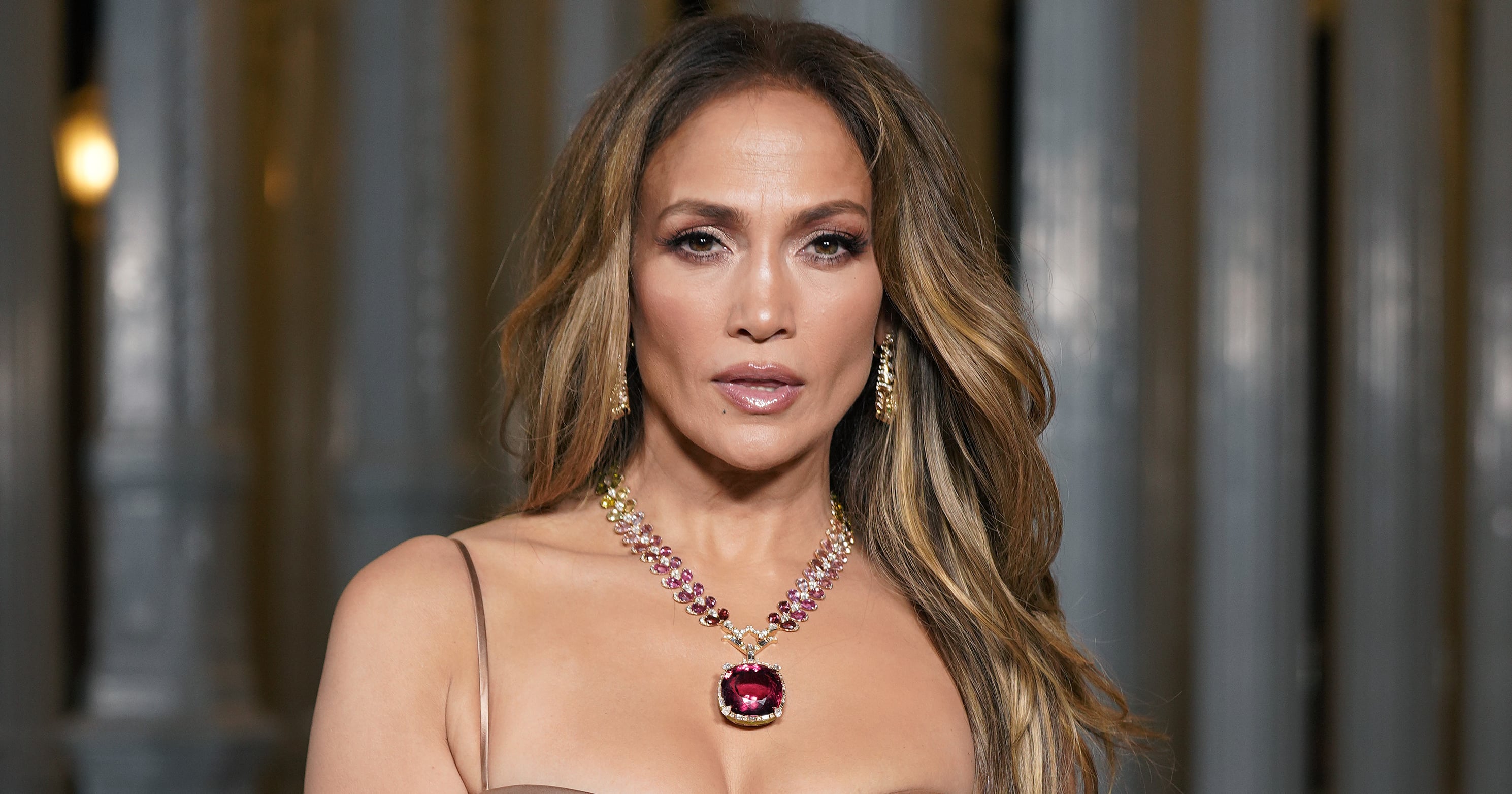 Jennifer Lopez's Mochi Nails Only Cost $13 | PS Beauty
