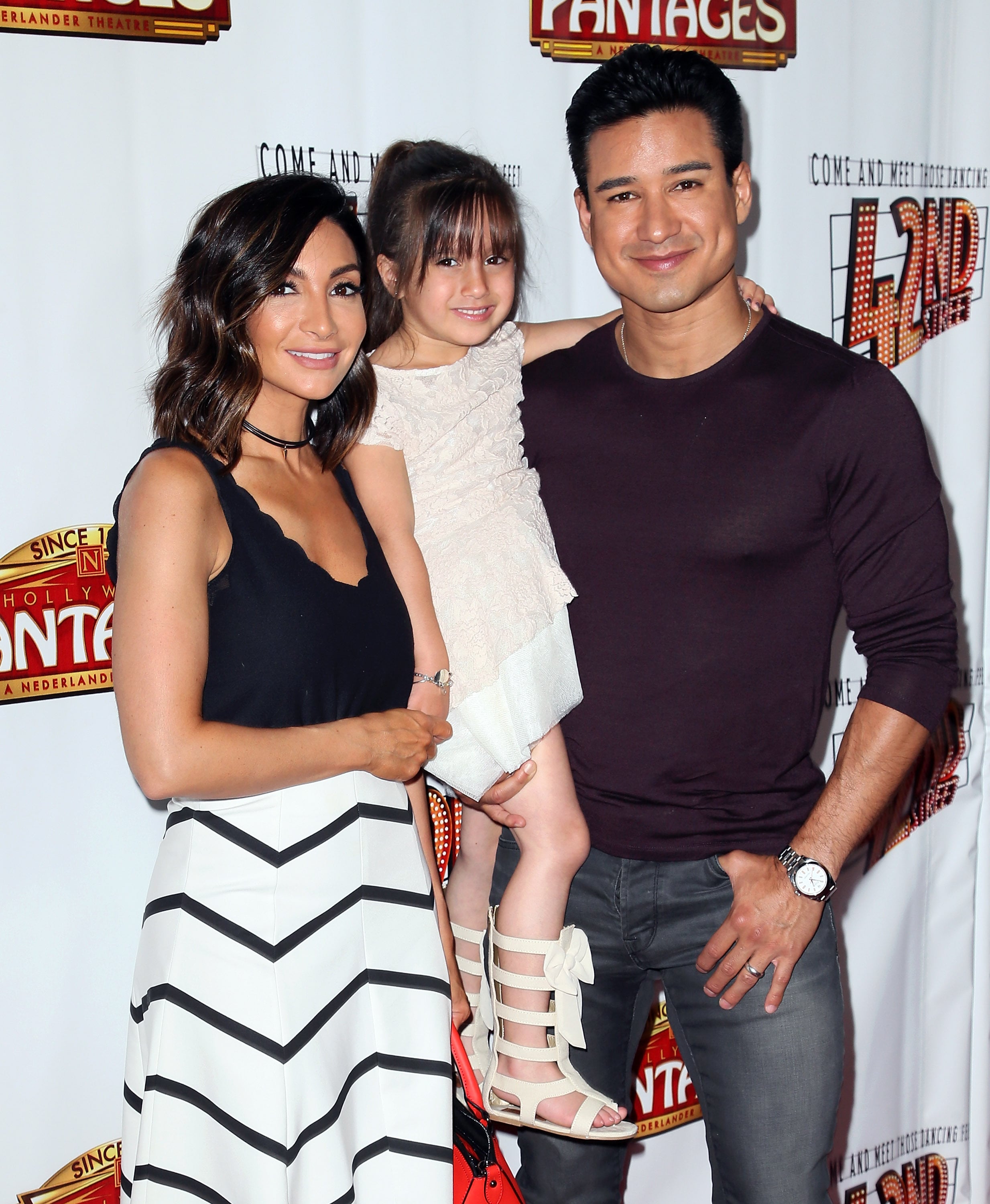 Mario Lopez and His Daughter on Red Carpet May 2016 | PS Celebrity