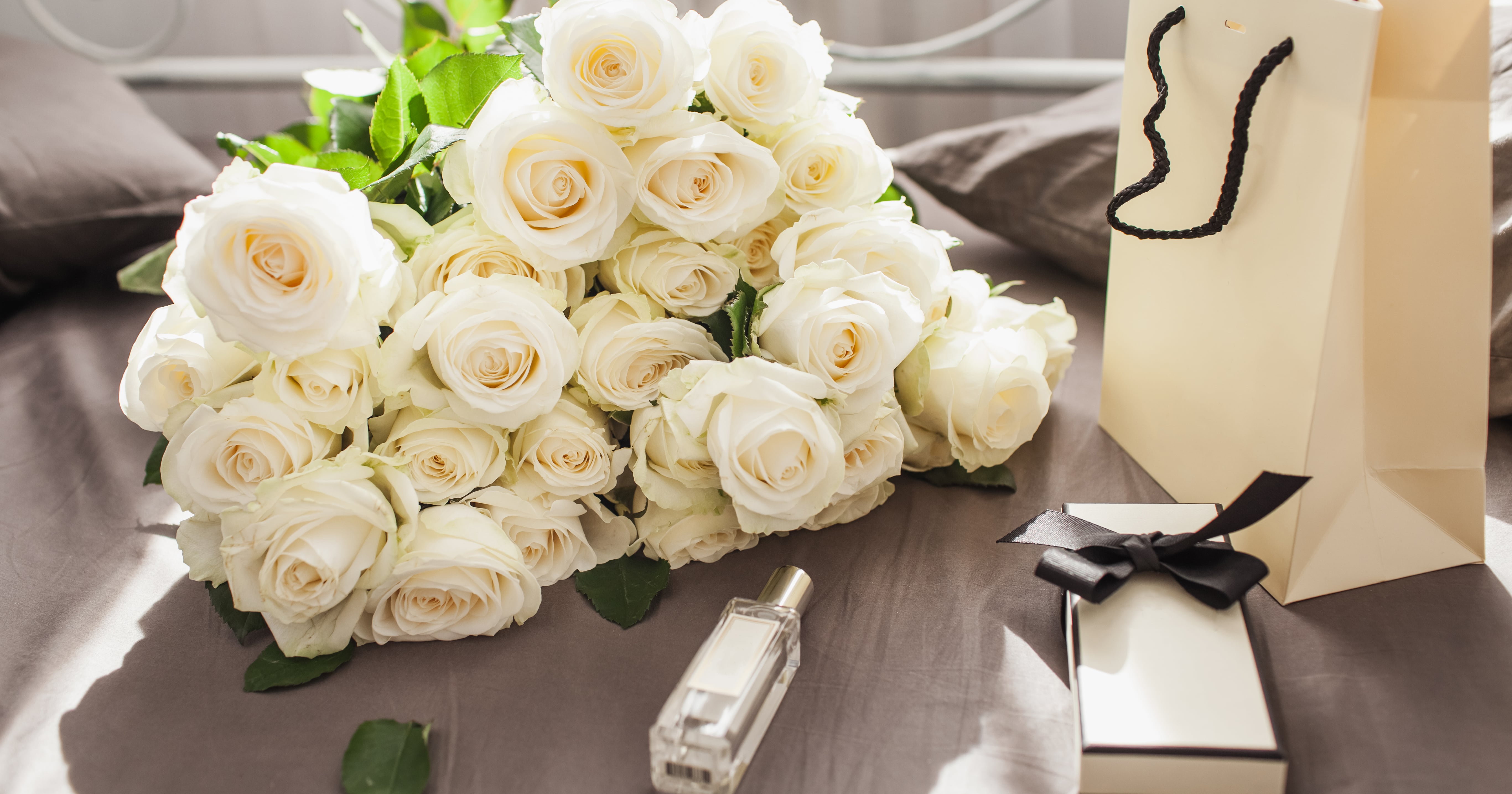 Best Wedding Perfumes, According to an Event Planner | PS Beauty