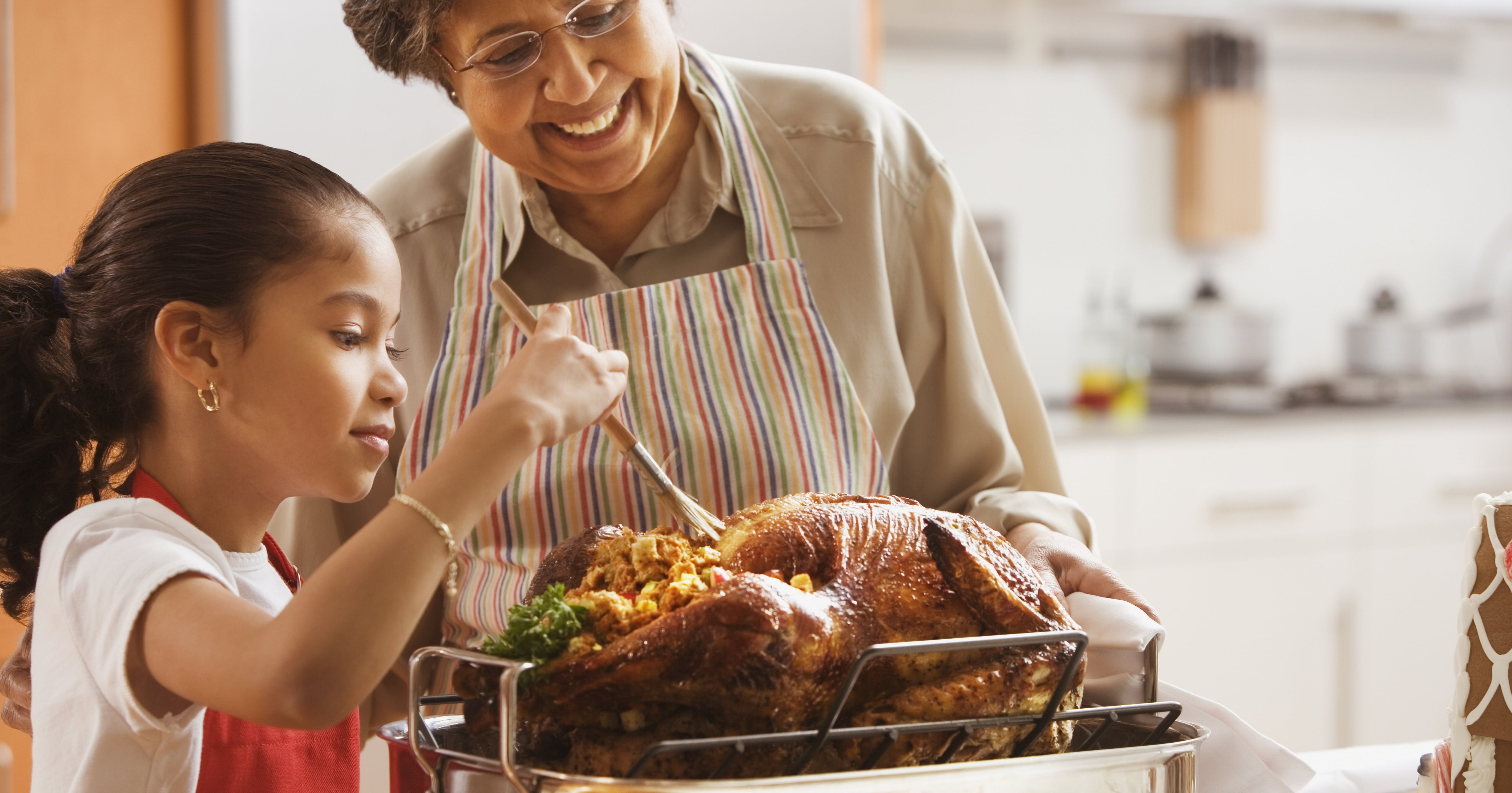 Tips and Activities For a Virtual Thanksgiving With Kids | POPSUGAR Family