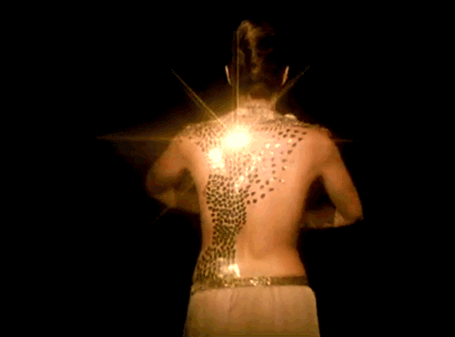 Shakira Belly Dancing S Popsugar Latina Photo 3