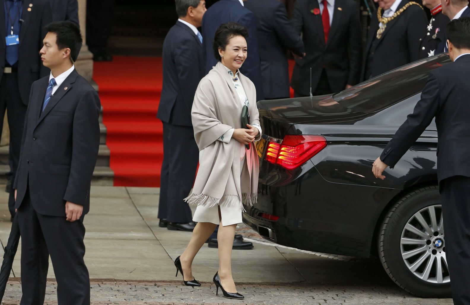 First Lady of China Peng Liyuan Style | POPSUGAR Fashion