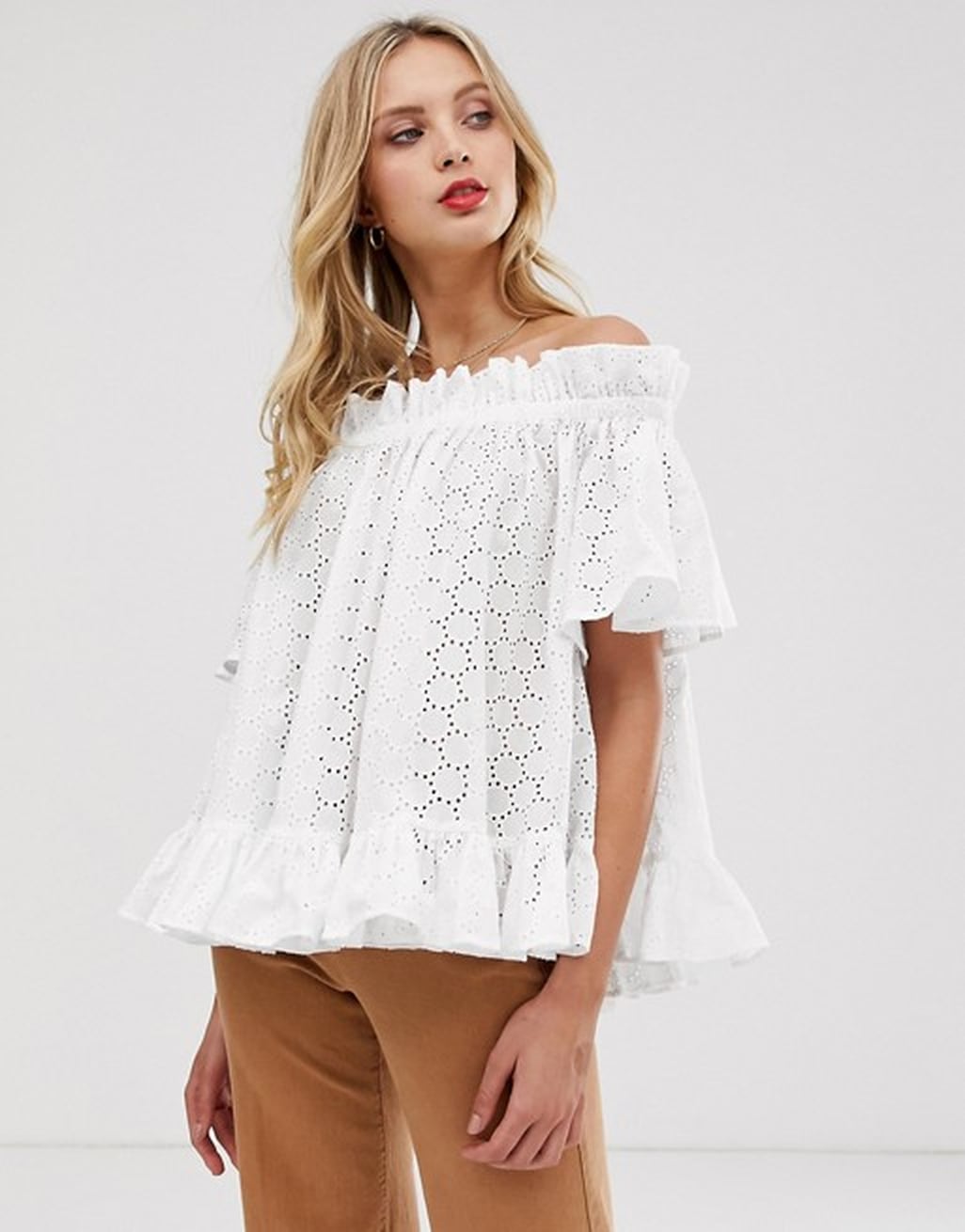 Best White Tops For Women | PS Fashion