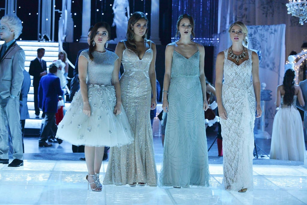 Pretty Little Liars Christmas Episode Spoilers | POPSUGAR Entertainment