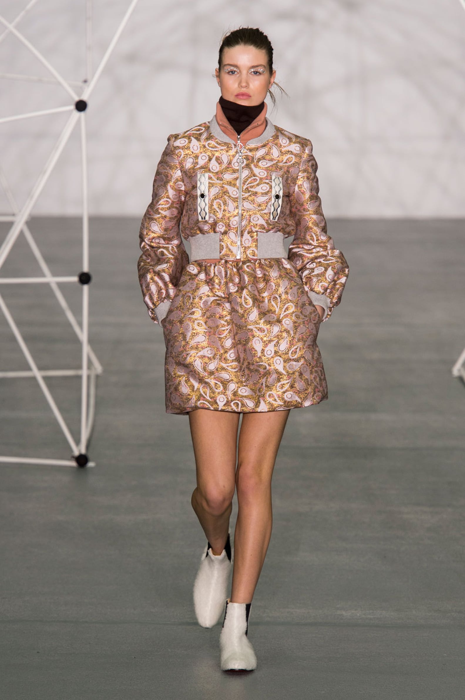 London Fashion Week Fall 2016 Trends | PS Fashion