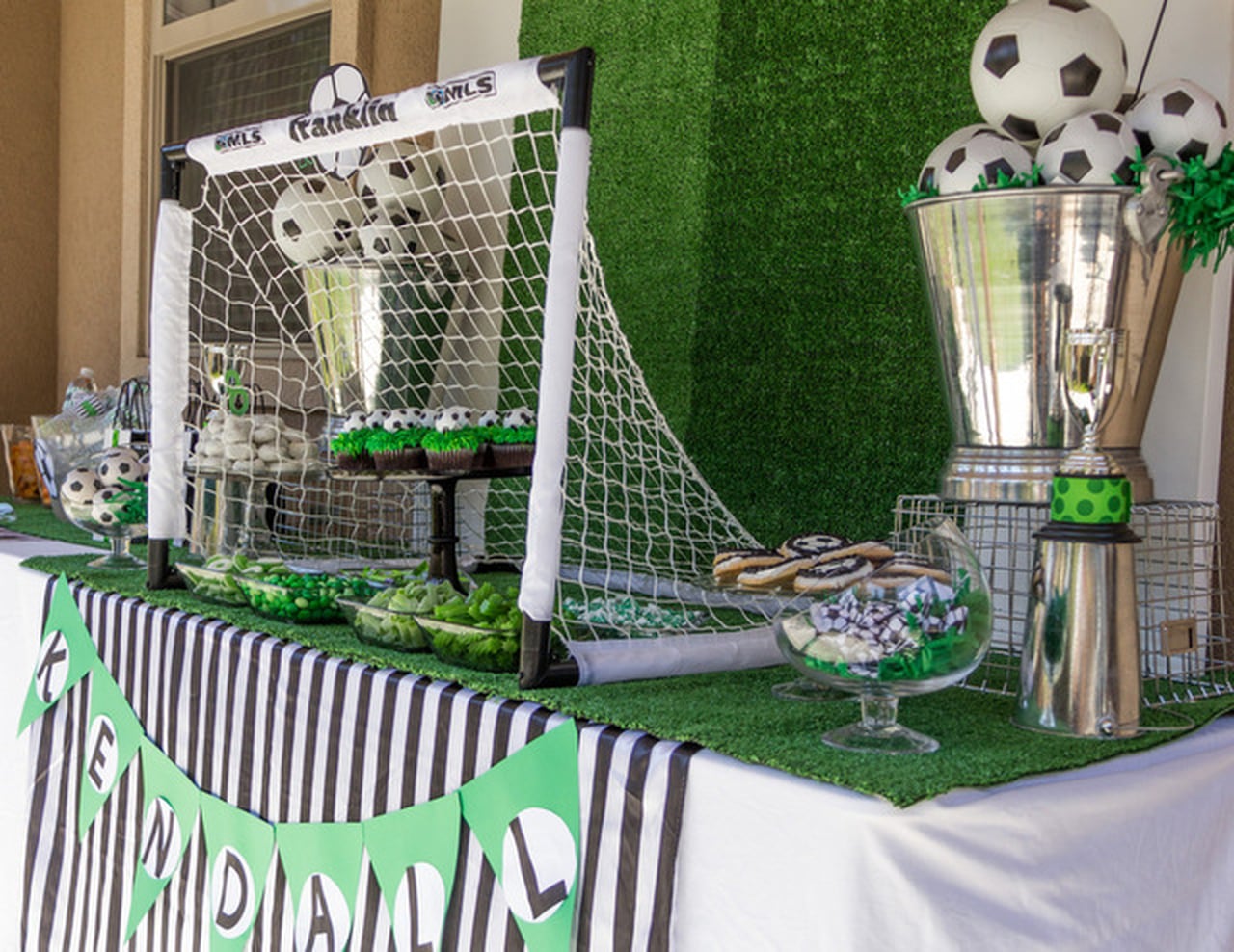 Girls' Soccer Birthday Party | POPSUGAR Family