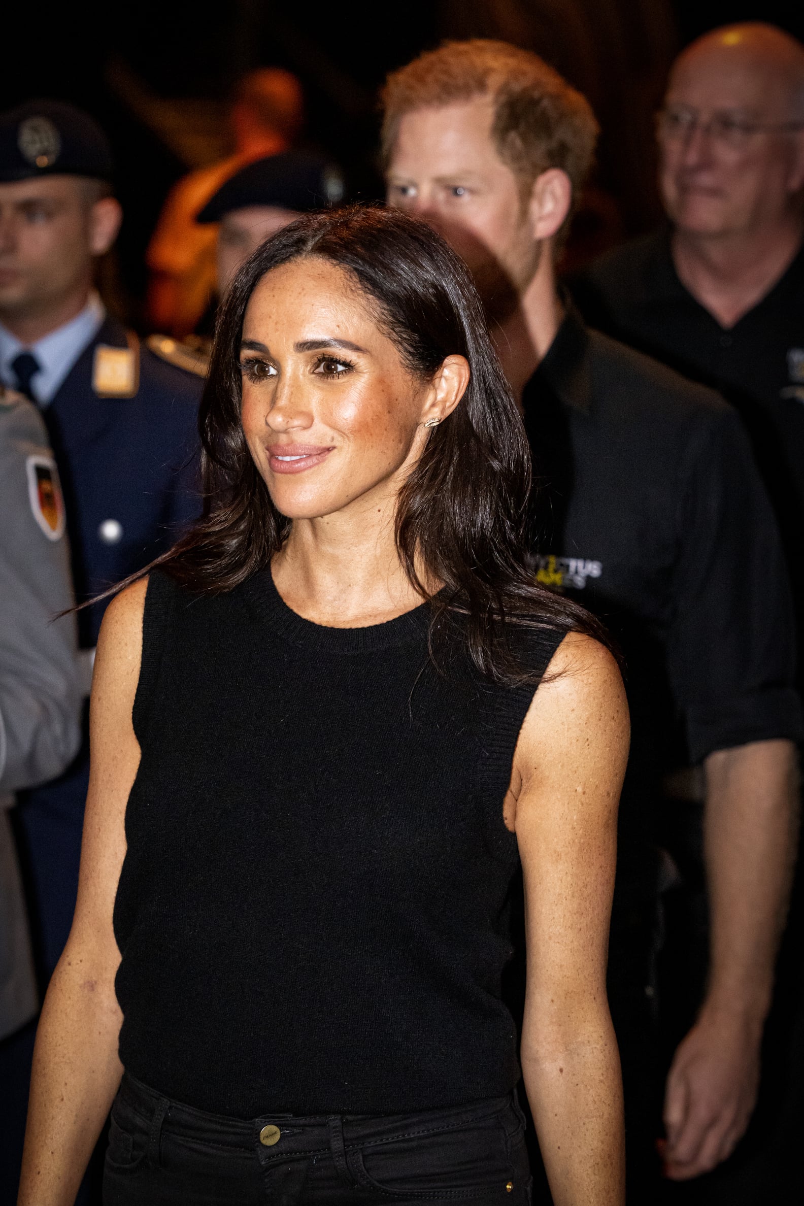 Meghan Markle's Black J.Crew Sleeveless Sweater | PS Fashion