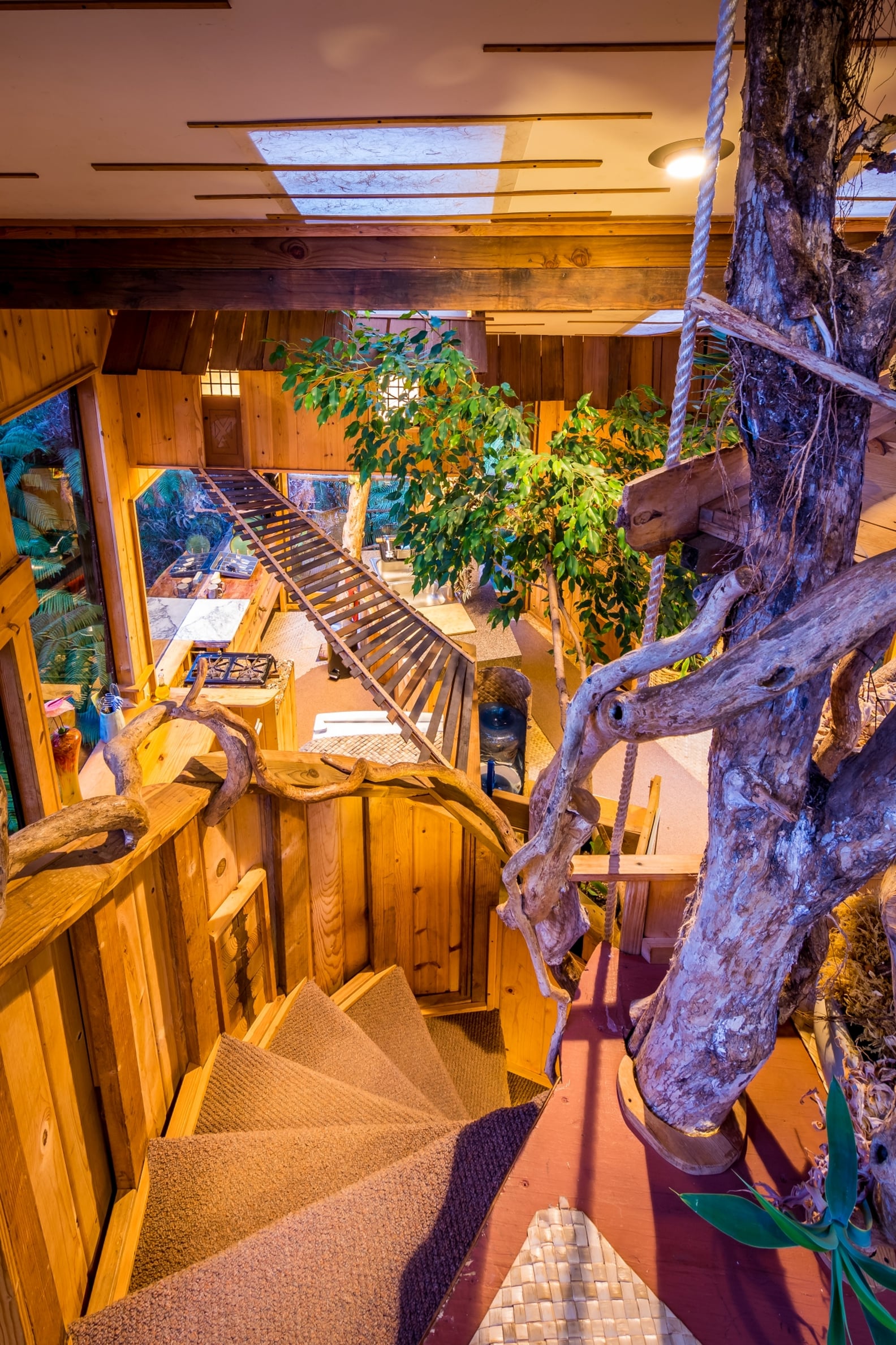Volcano Tree House Rental in Hawaii | PS Smart Living