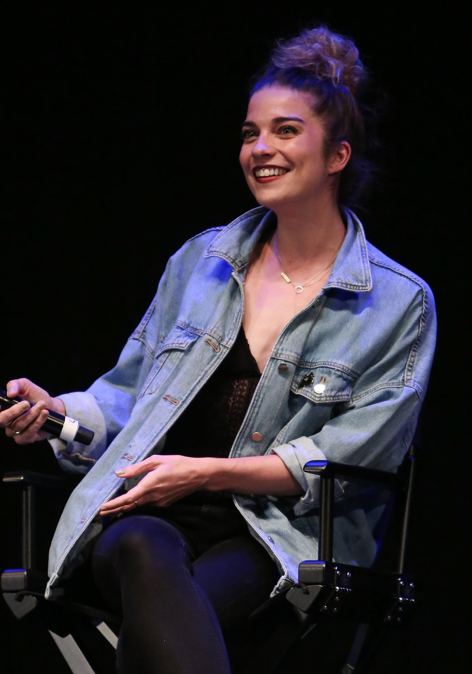 Annie Murphy's Best Fashion Moments | PS Fashion