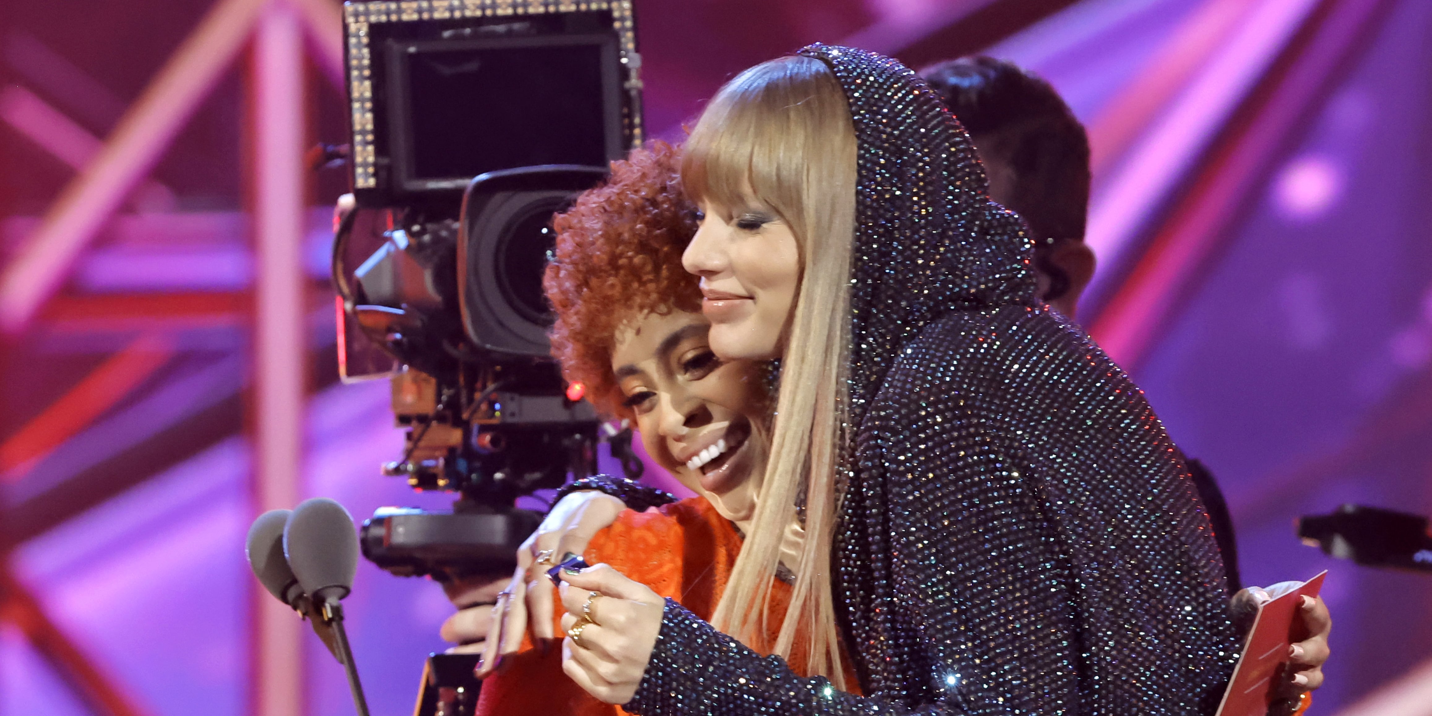 Taylor Swift Announces Ice Spice Collab, Midnights Vault | PS Entertainment