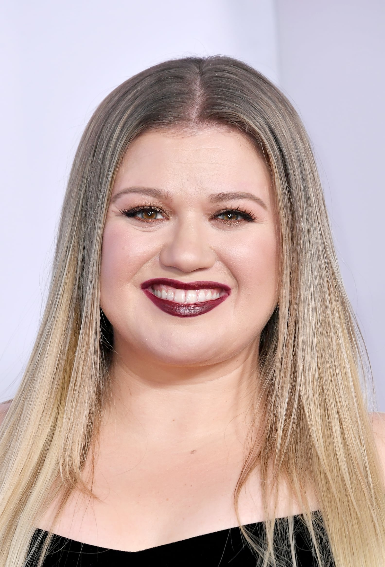 Hair and Makeup at the 2017 American Music Awards | PS Beauty