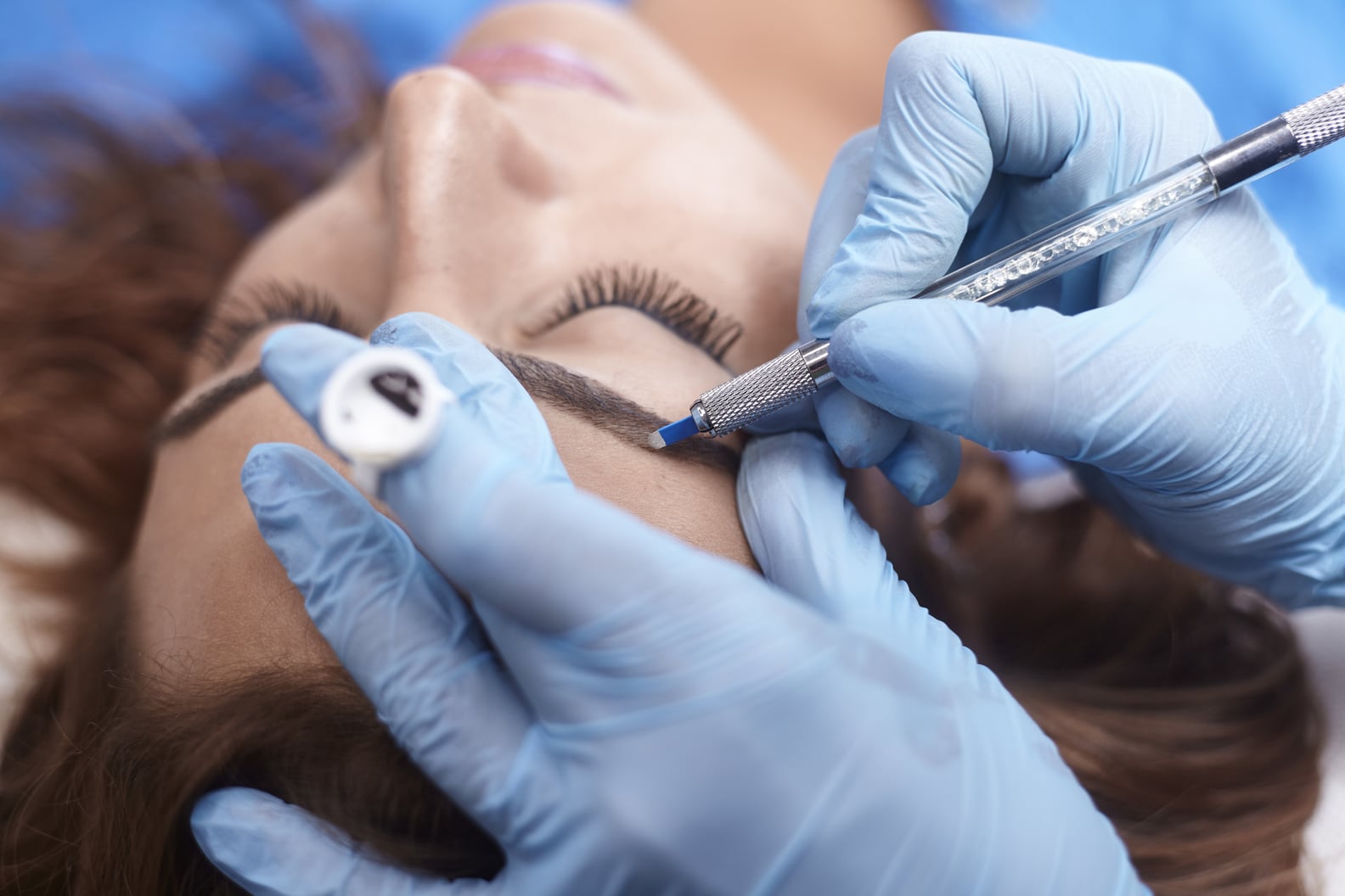 What Is Microblading? A Dermatologist Weighs In | PS Beauty