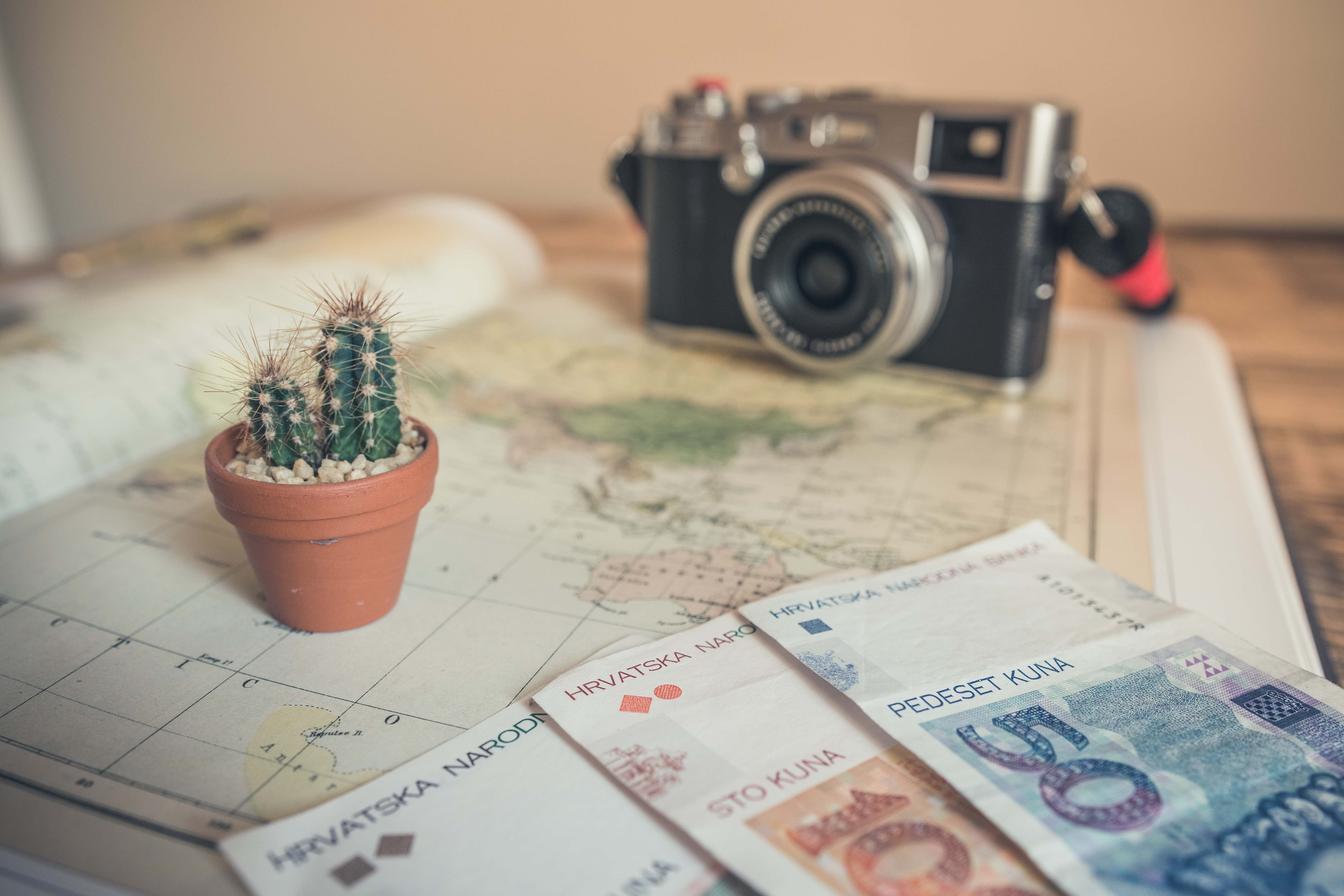Make Money While on Vacation | PS Smart Living