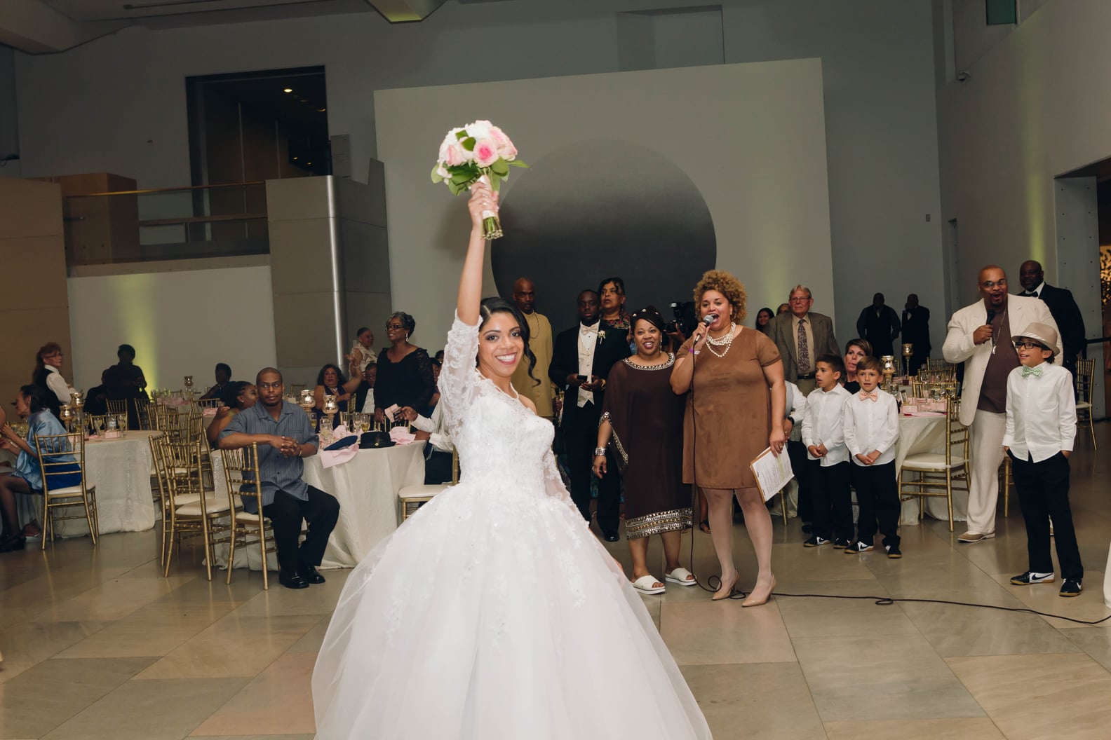 Wedding at an Art Museum | PS Love