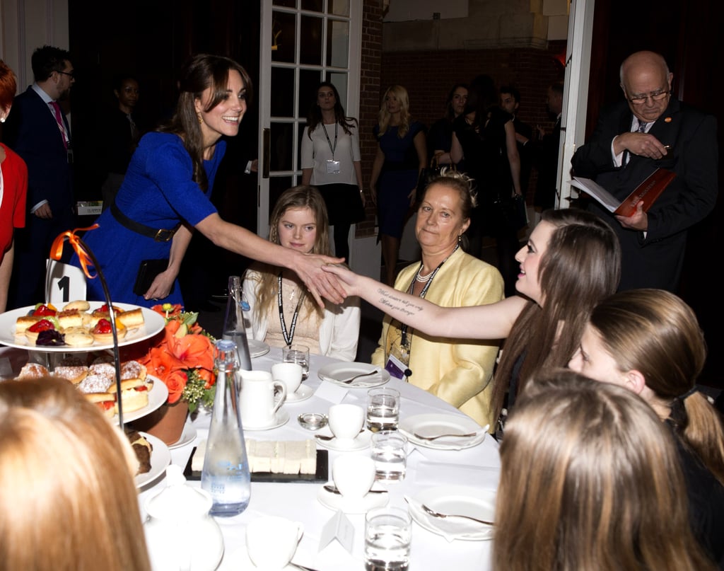 Kate Middleton Out in London November 2015 | POPSUGAR Celebrity