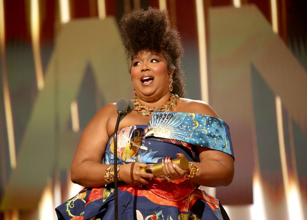 Lizzo's Fauxhawk Hairstyle at People's Choice Awards 2022 | POPSUGAR Beauty