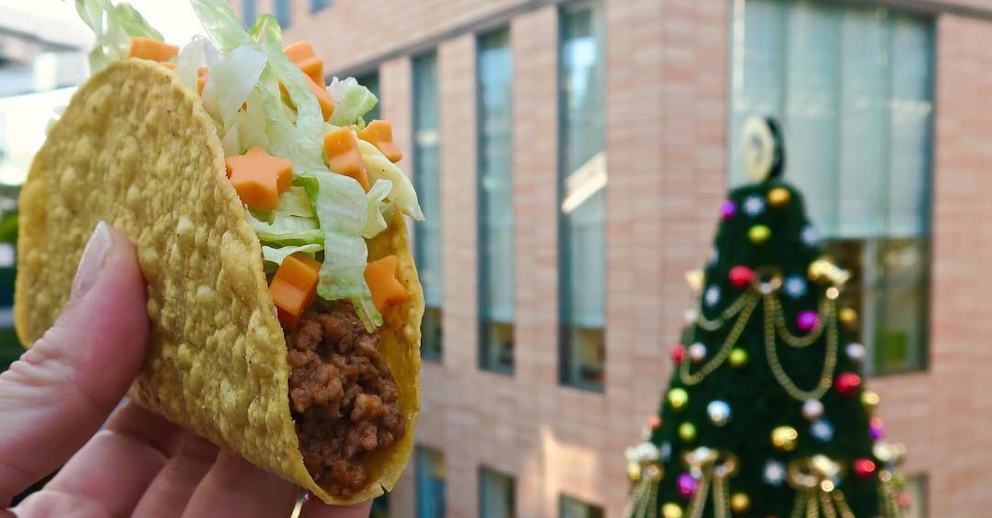 Star-Shaped Cheese at Taco Bell Japan | PS Food