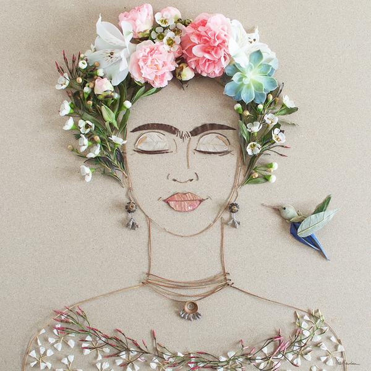 Frida Kahlo Flower Portraits | PS Latina