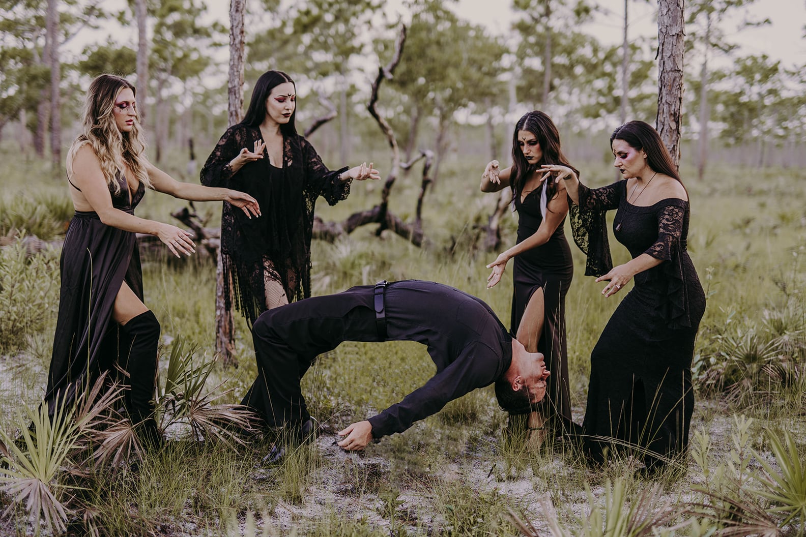 Witch-Inspired Halloween Wedding Shoot | PS Love