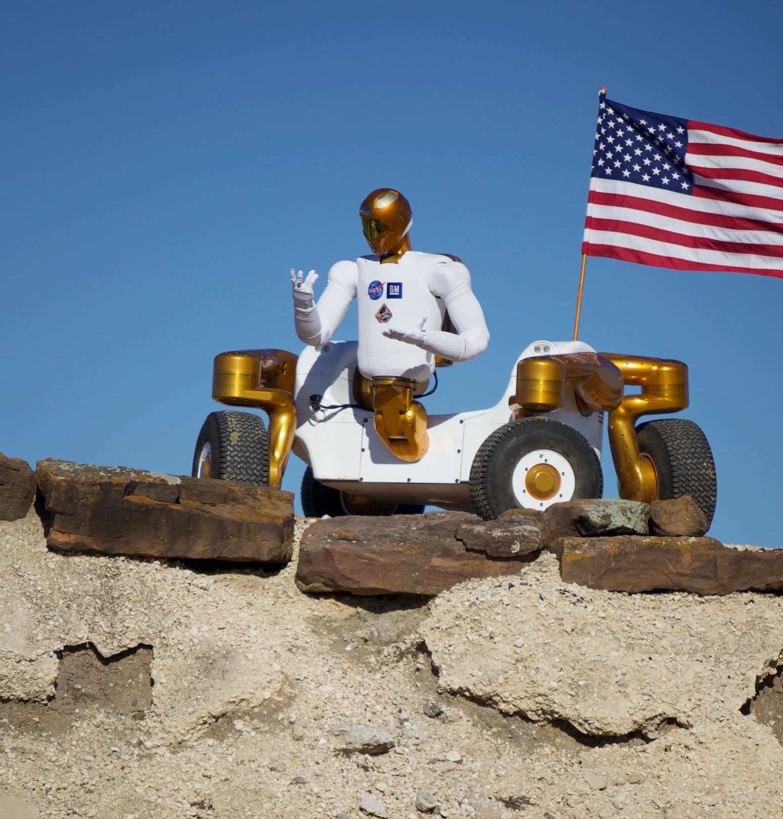 Robot on the Space Station | PS Tech