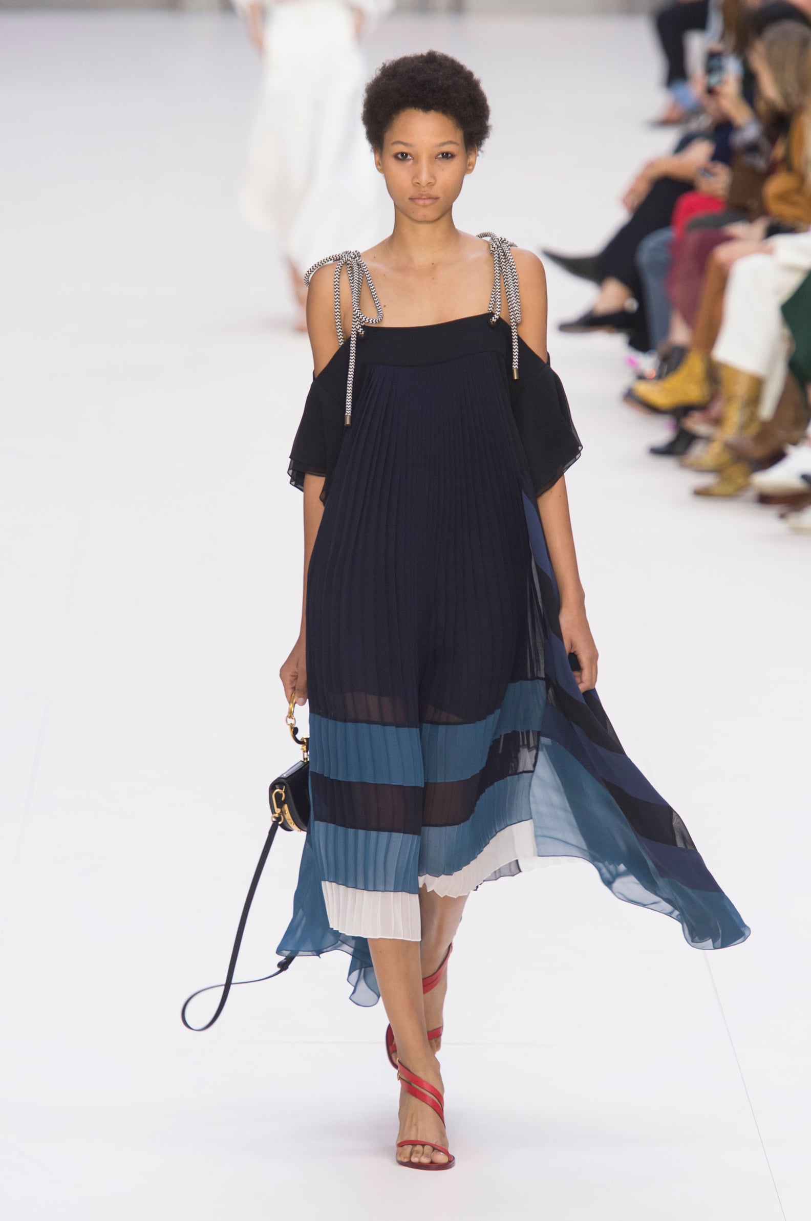 Chloe Collection Spring 2017 | PS Fashion