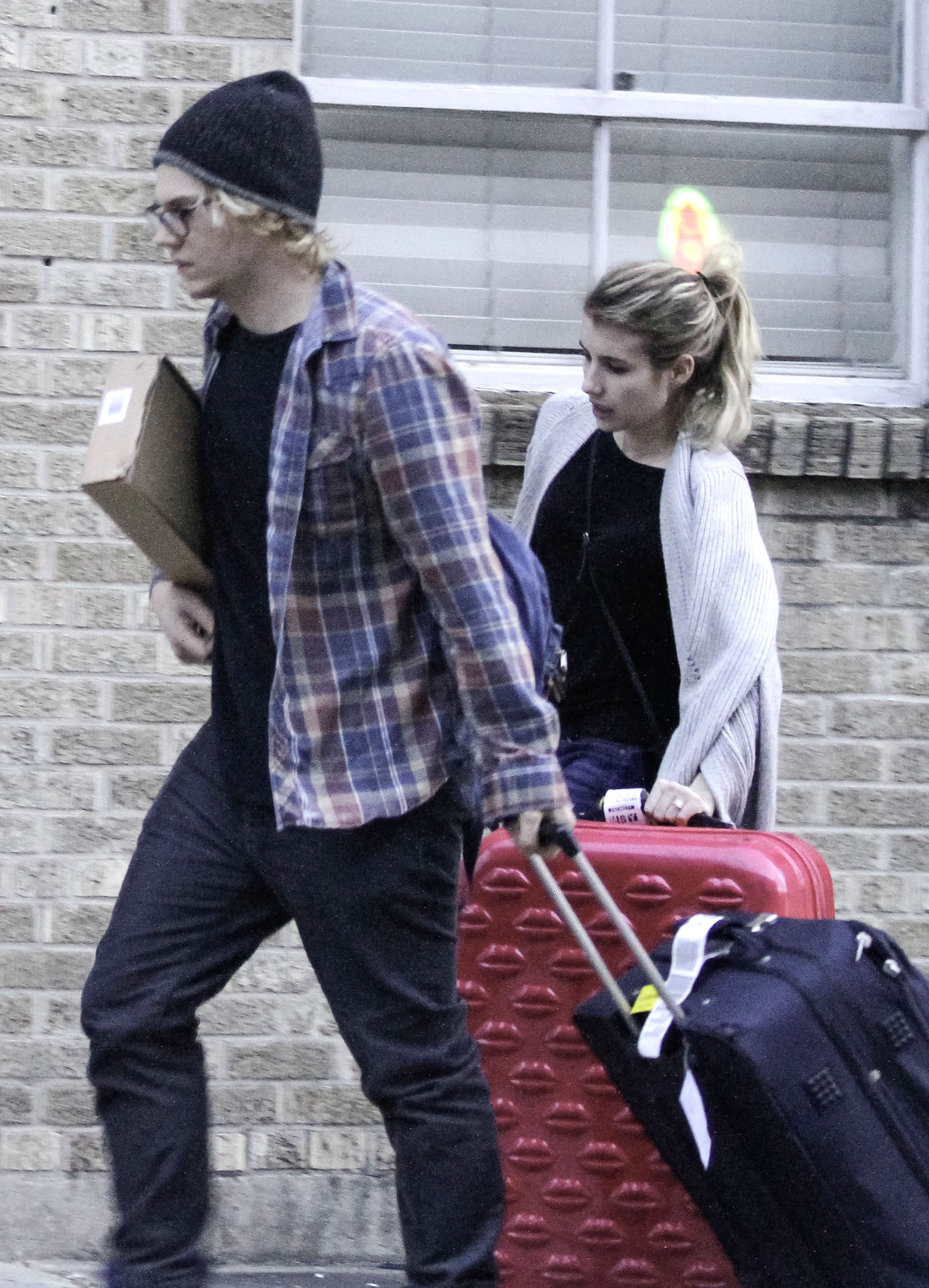 Emma Roberts Evan Peters Ring