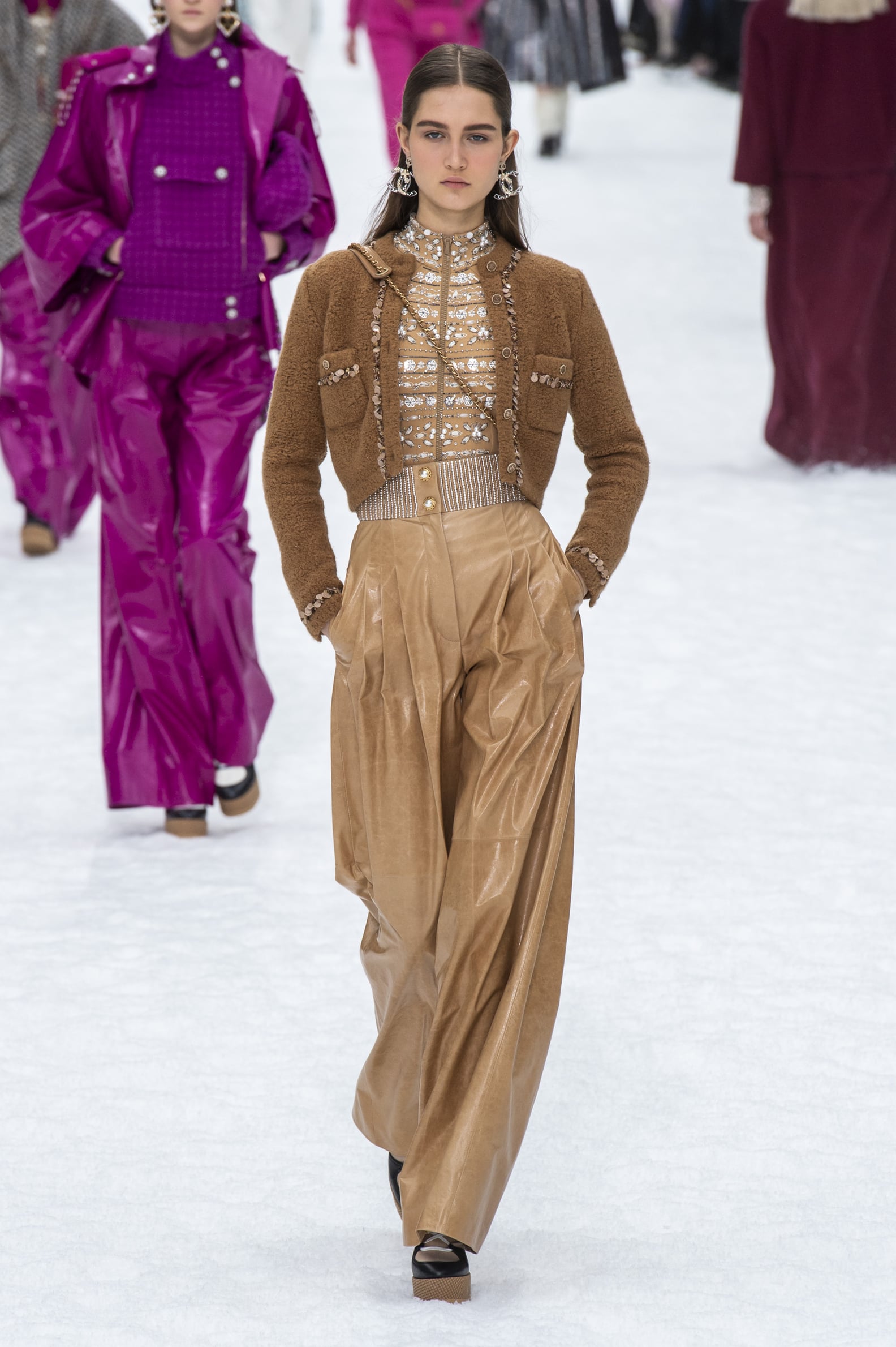 Chanel Fall 2019 Runway Pictures | PS Fashion