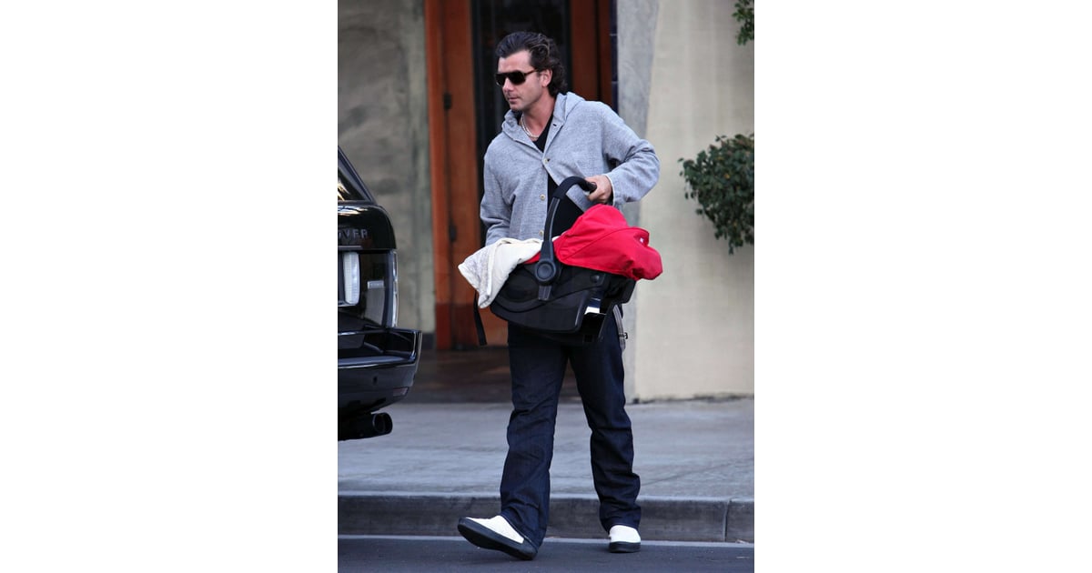 Gwen Gavin and Zuma Go out to Lunch Photo 6