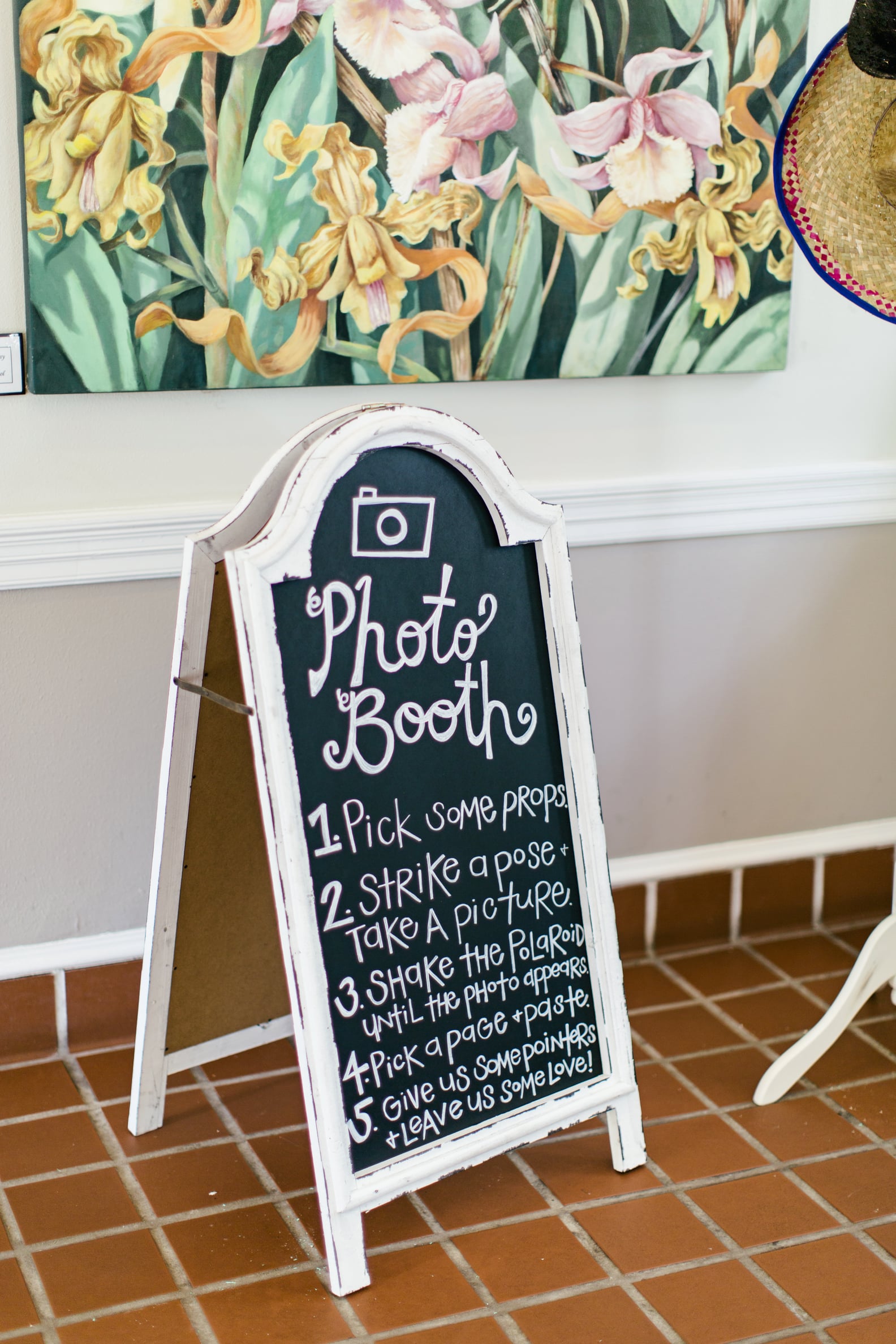How to Incorporate Signs Into a Wedding | PS Love