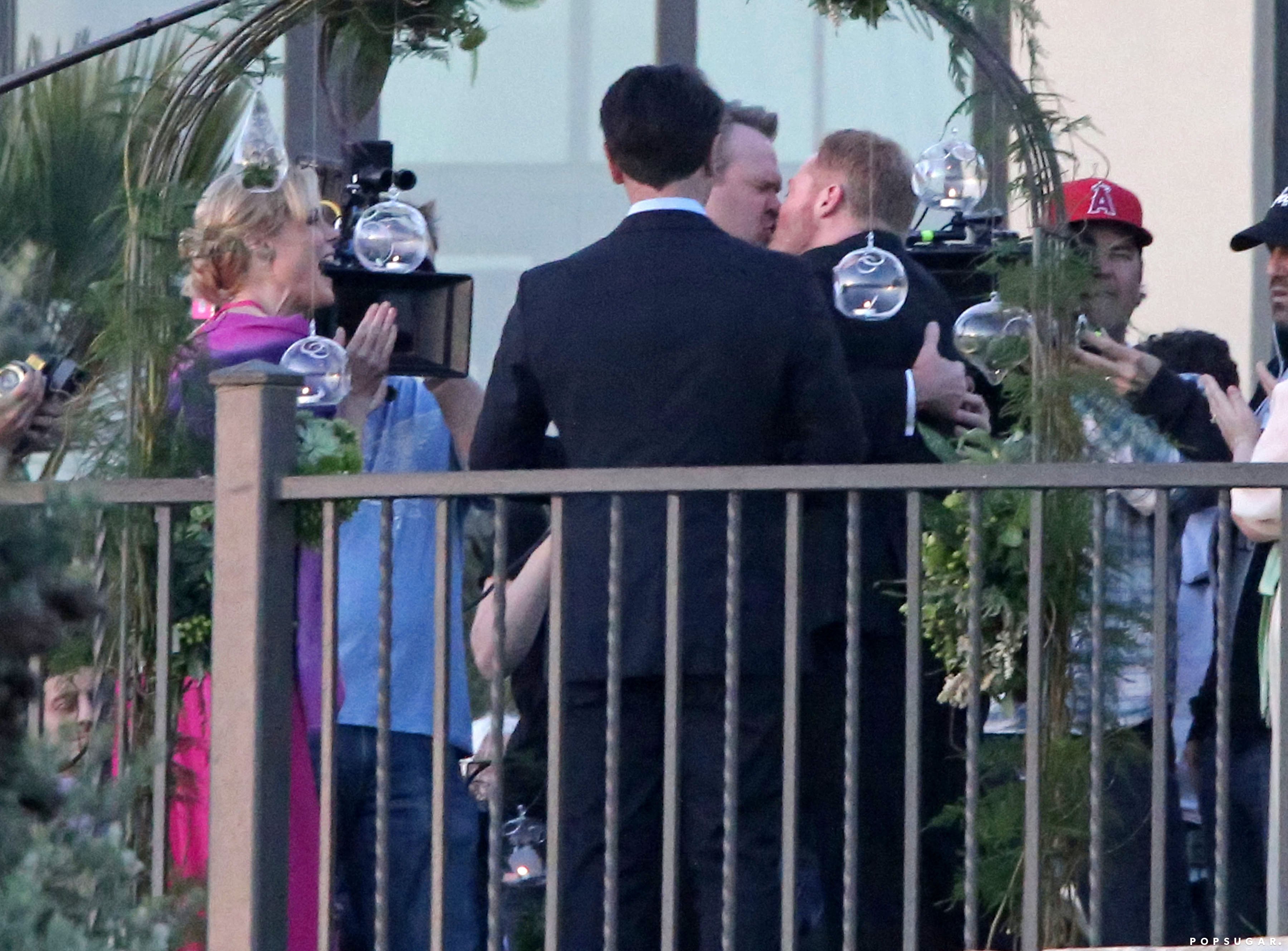 Cameron and Mitchell's Wedding Pictures on Modern Family | POPSUGAR ...