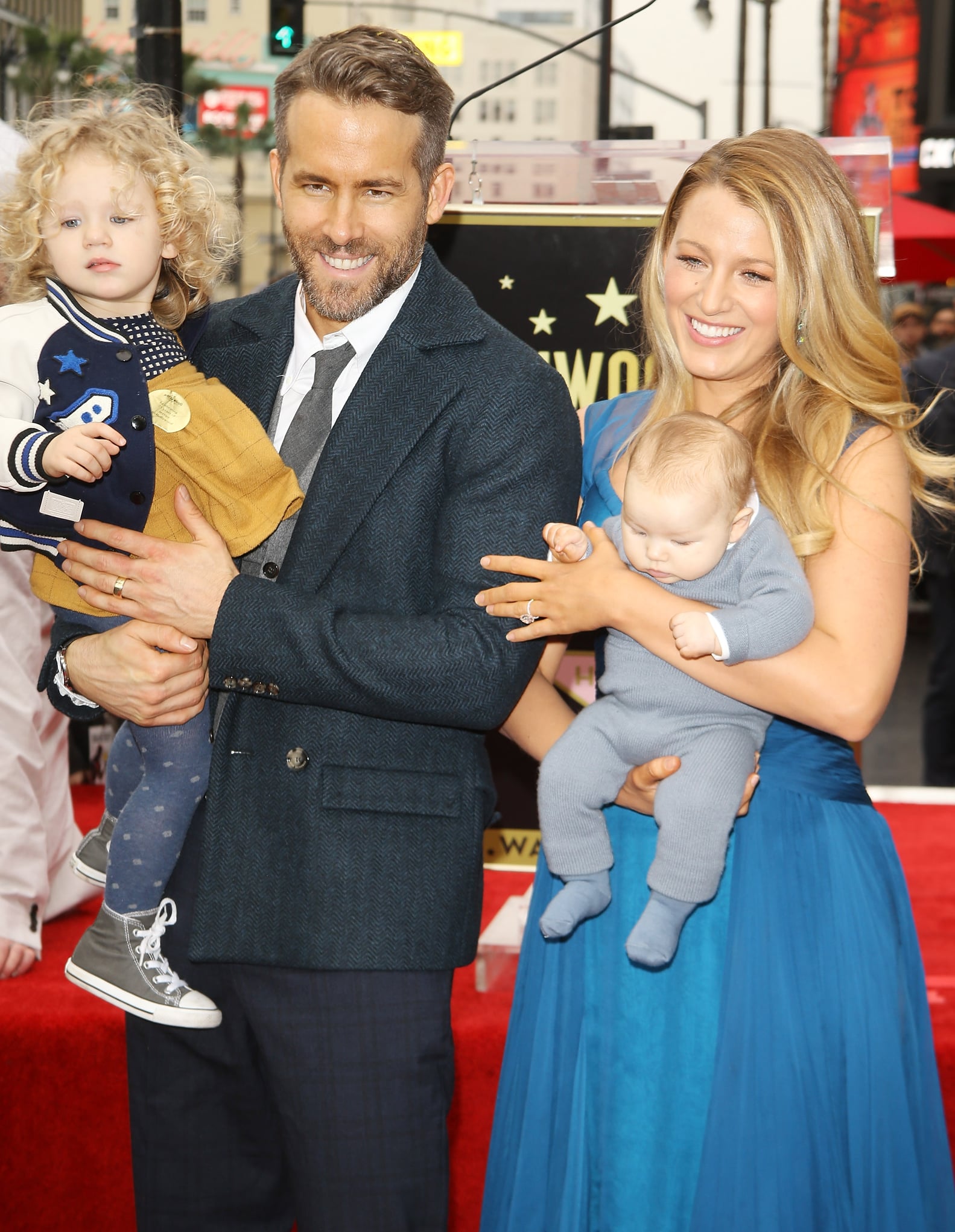 Pictures of Ryan Reynolds and Blake Lively's Kids Dec. 2016 | PS Celebrity