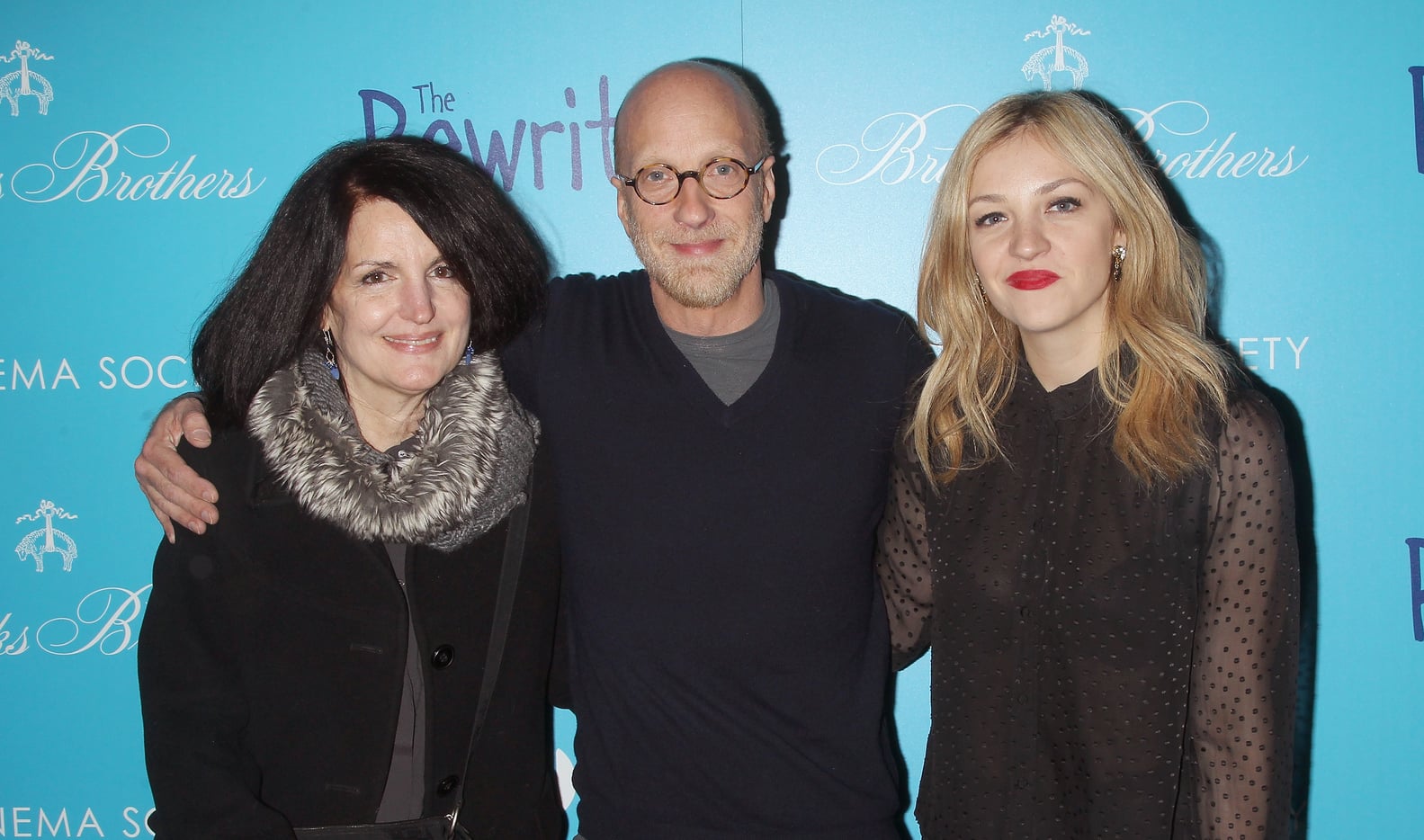 Abby Elliott's Parents | PS Celebrity