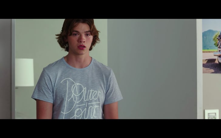 SURPRISE! LEE'S BACK! | The Kissing Booth Review | POPSUGAR ...