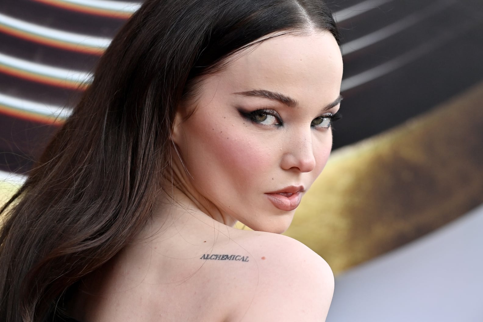 Dove Cameron's Best Outfits and Style | PS Fashion