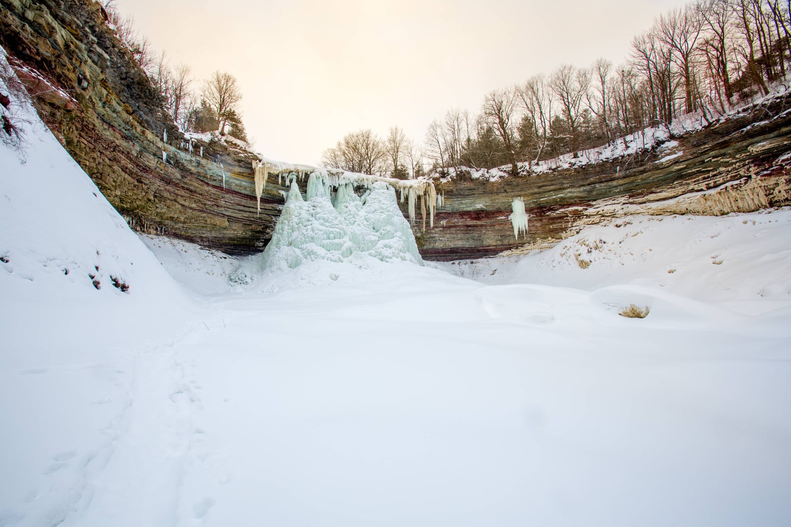 Crazy Ice and Snow Pictures | PS Smart Living