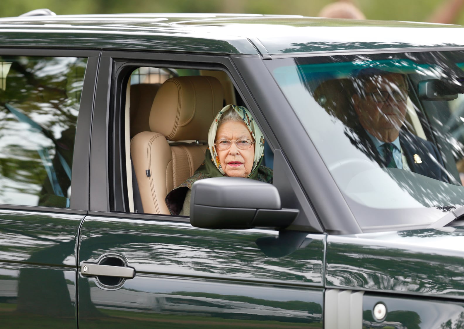 Queen Elizabeth II Driving Photos May 2017 | PS Celebrity