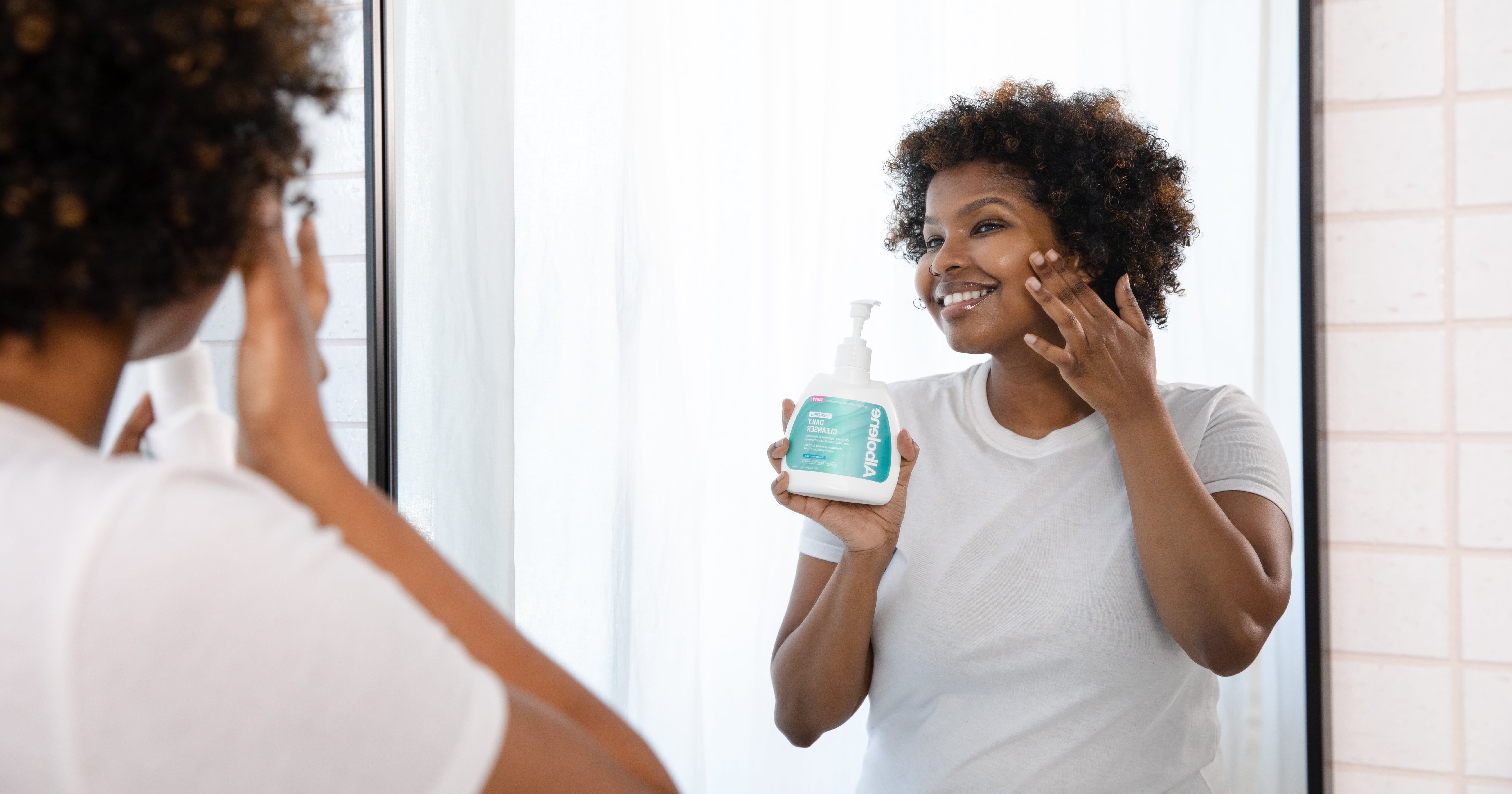 The Benefits of Hydrating Cleansers From Albolene | PS Beauty