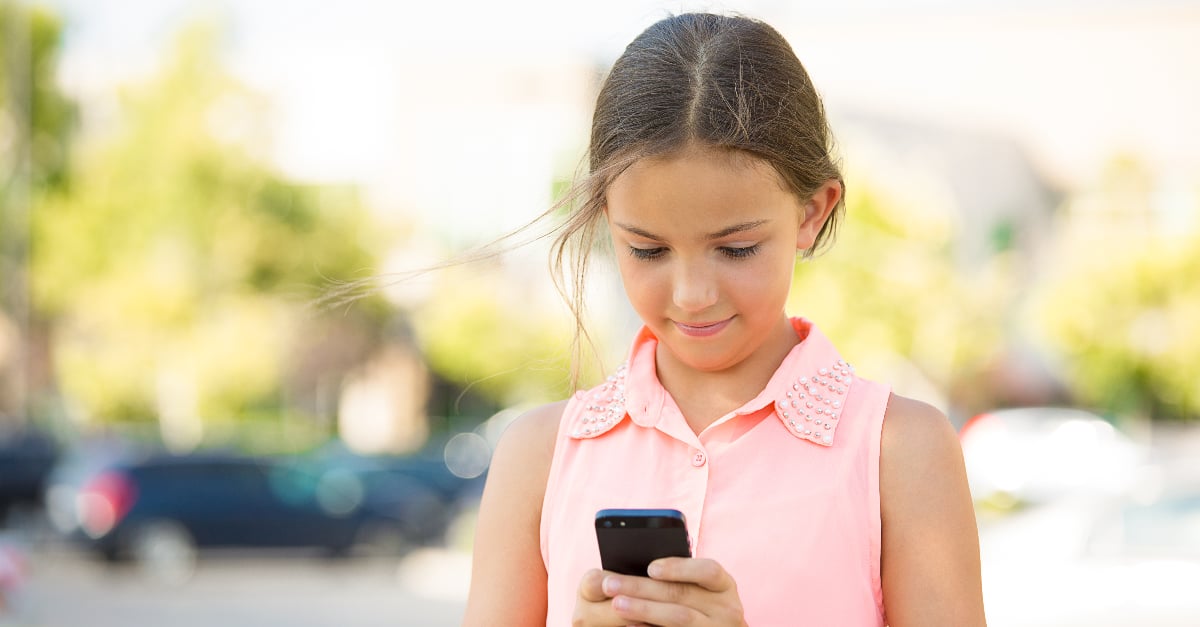 Dangers of Texting While Walking | PS Family