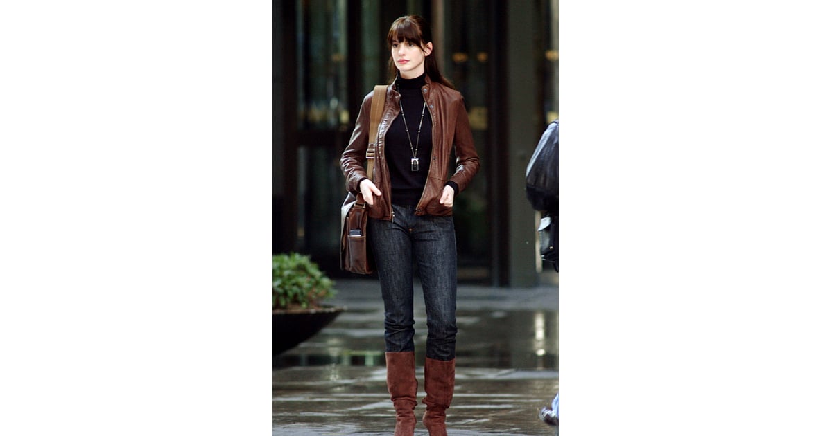Anne Hathaway Cosplaying Andy Sachs in "The Devil Wears Prada" | Anne ...