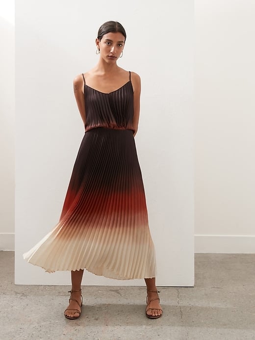 Why the Midi Skirt is Flattering For Any Body Type | POPSUGAR Fashion